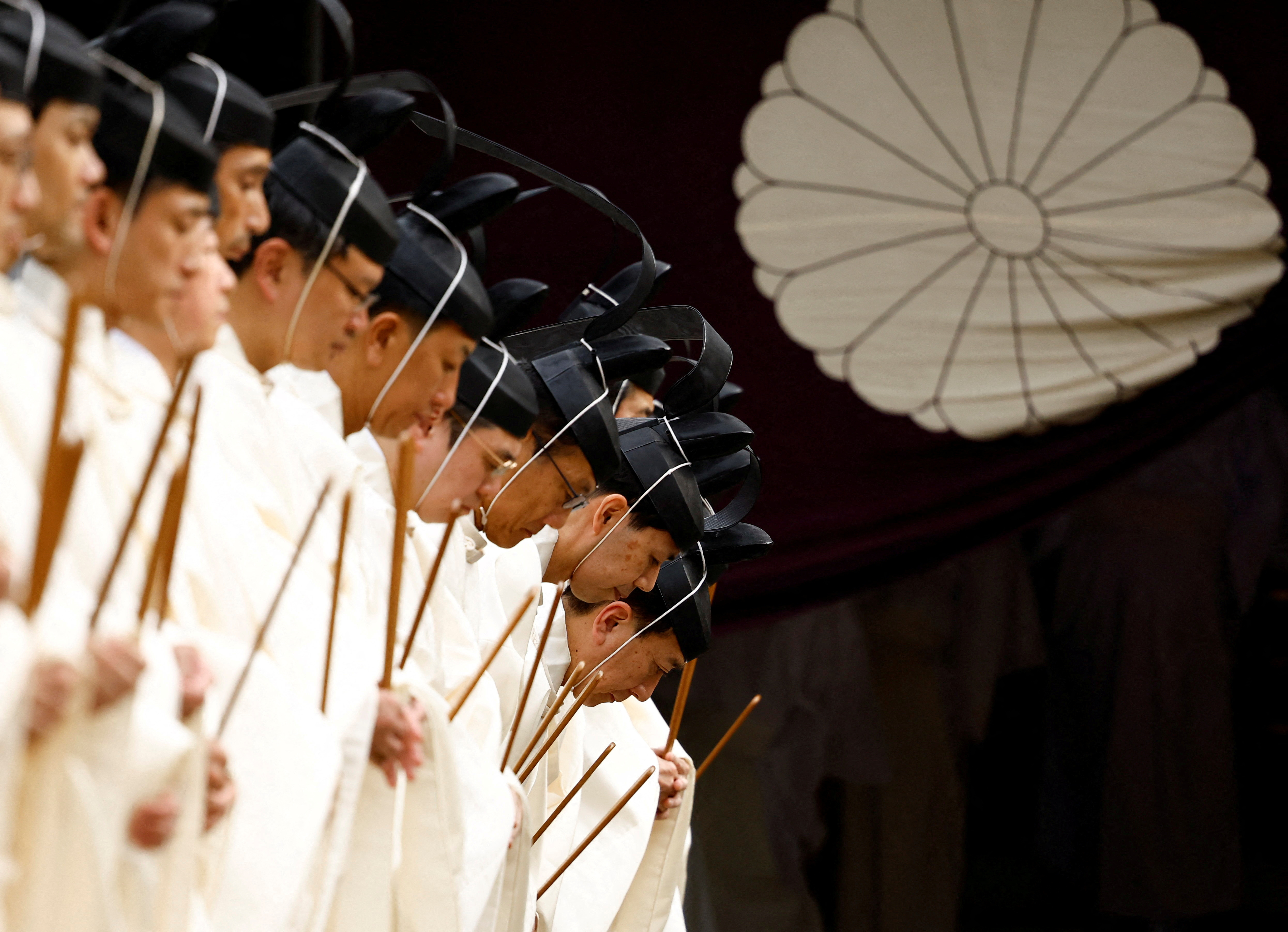 Japan's Ishiba sends offering to Yasukuni Shrine, angering S.Korea ...