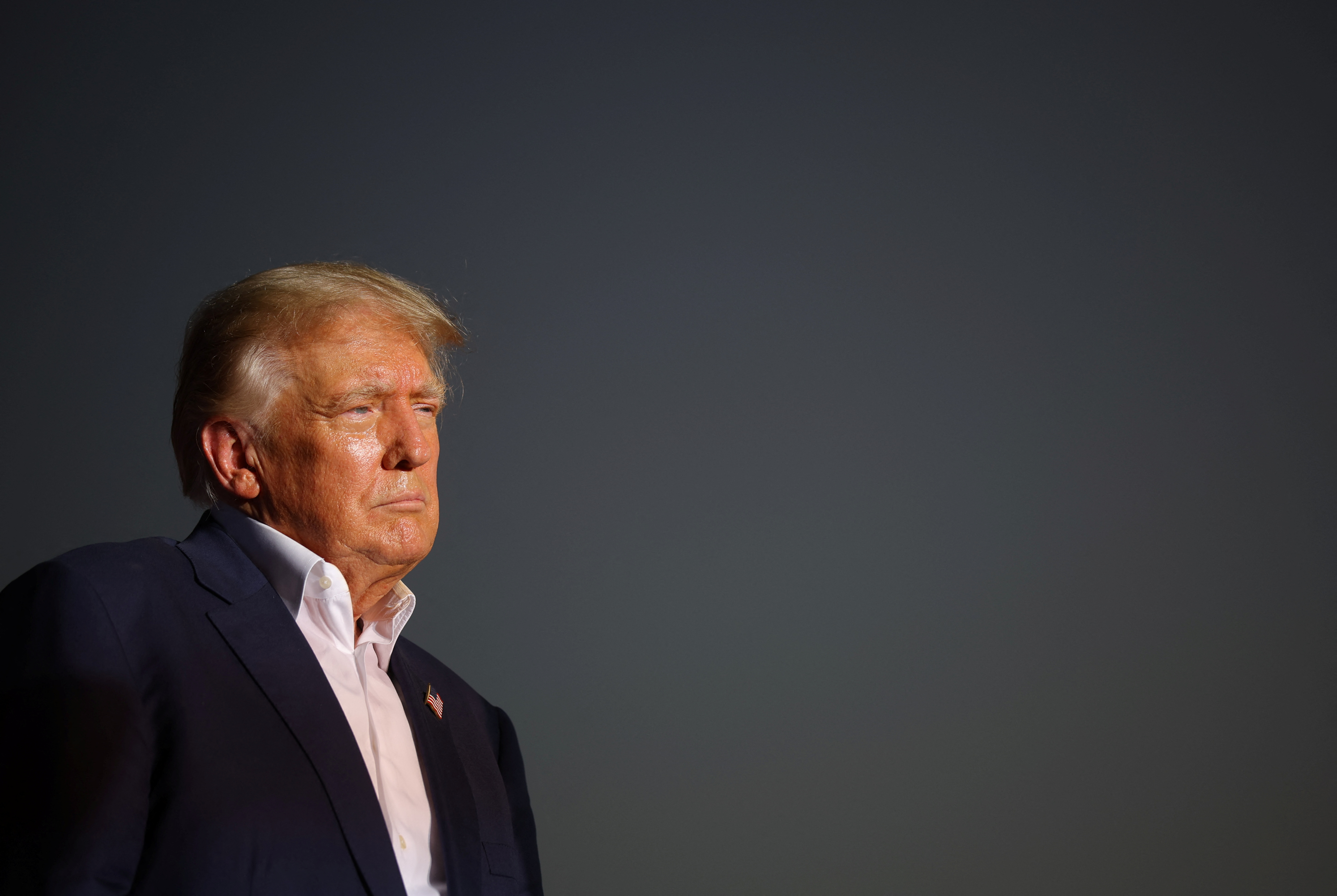 Aide tells FBI Trump ordered boxes moved at Mar-a-Lago - report | Reuters