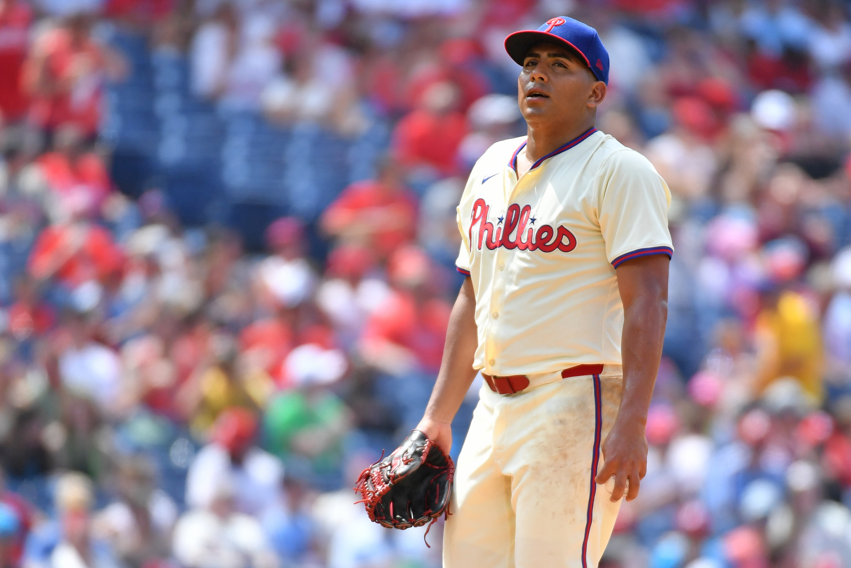 Phillies rally to earn four-game split vs. Marlins | Reuters