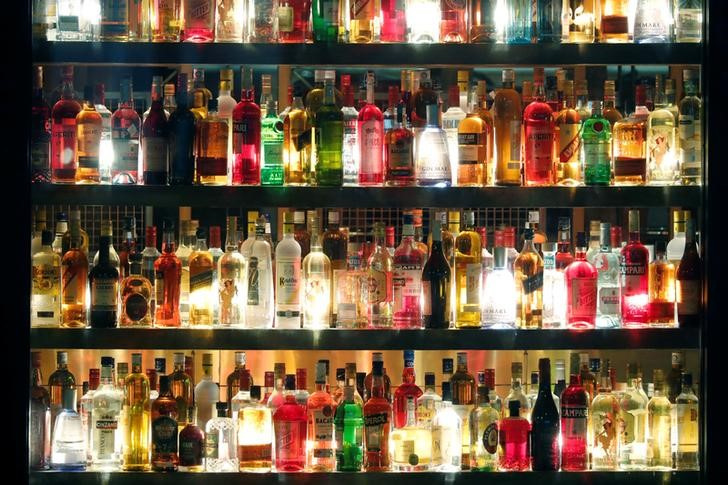 US alcohol distributors must face startup's antitrust lawsuit | Reuters