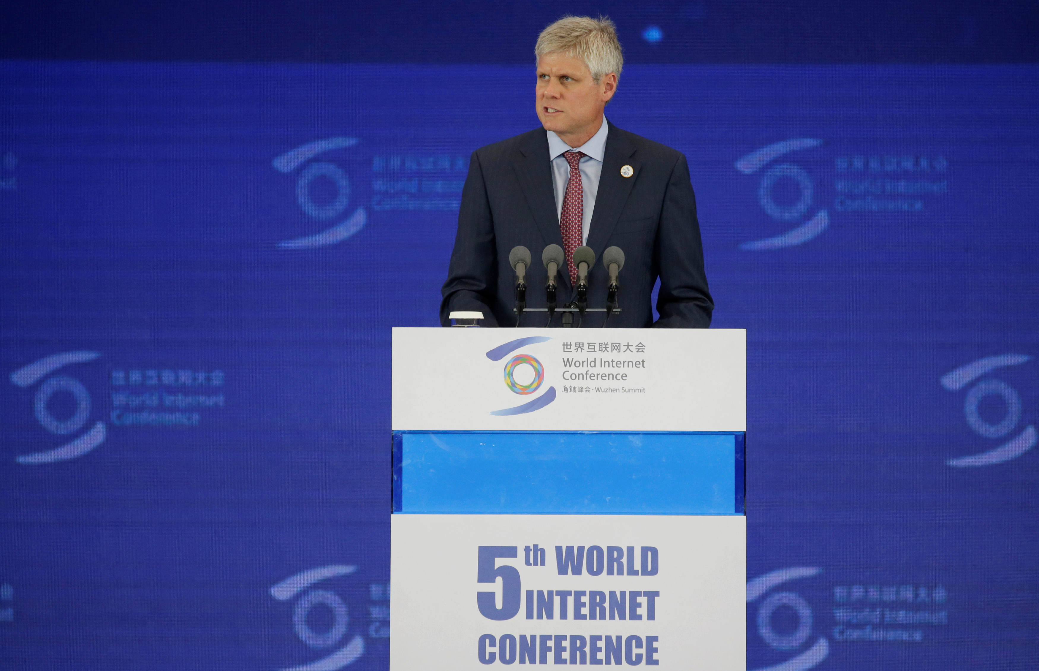 Qualcomm CEO says shortage of older chips likely to ease sooner | Reuters