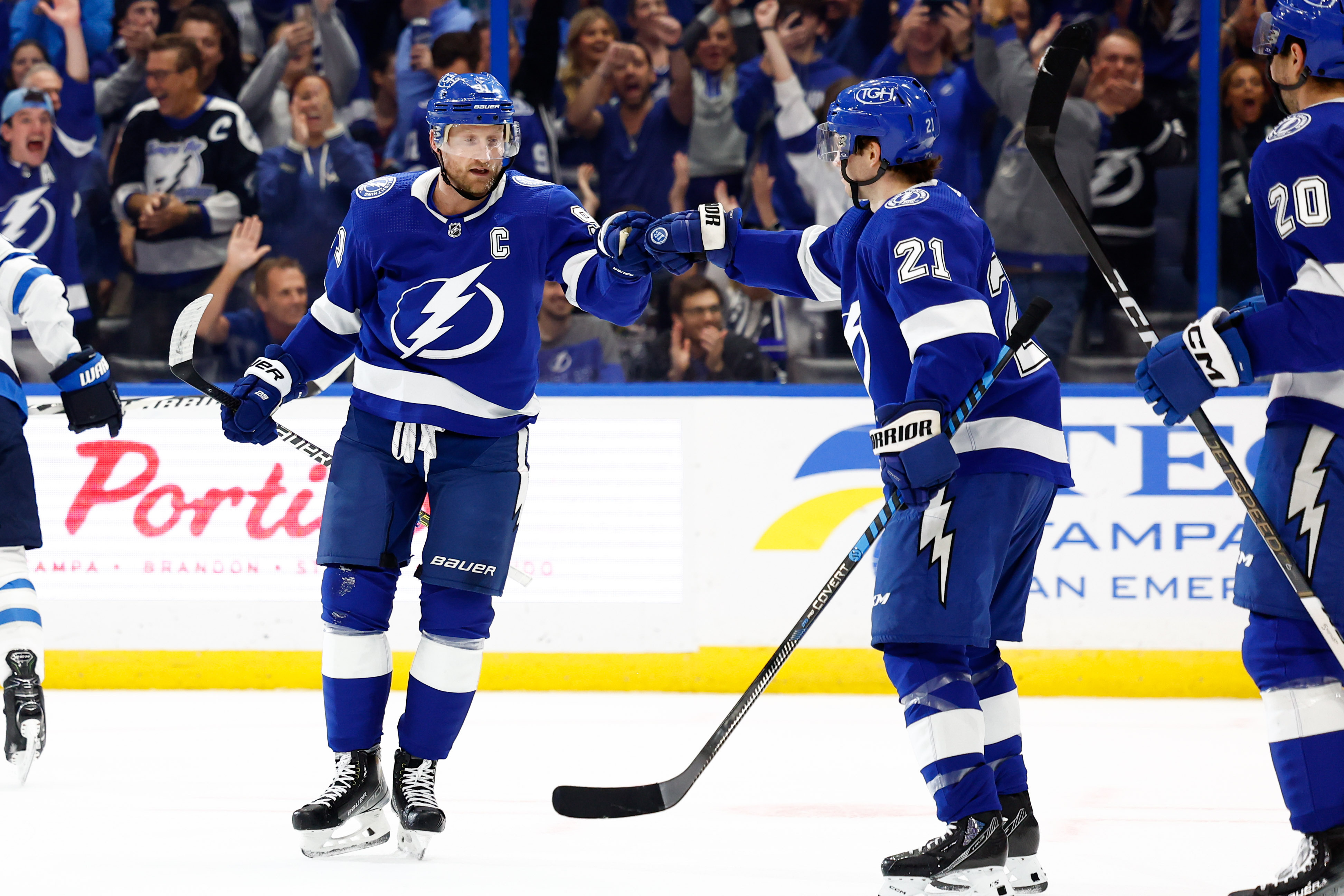 Adam Lowry leads Jets past Lightning in overtime | Reuters