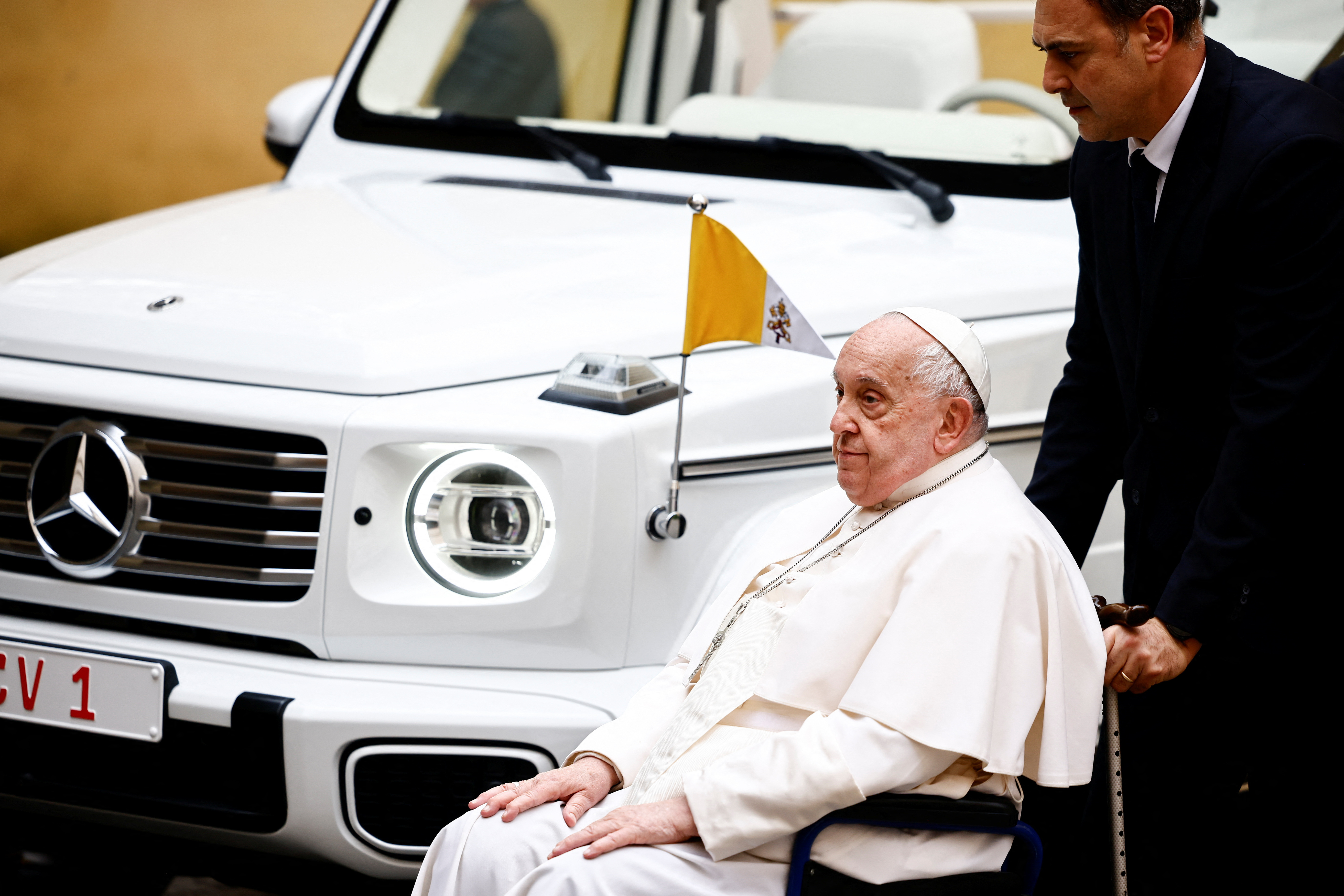 Pope Car