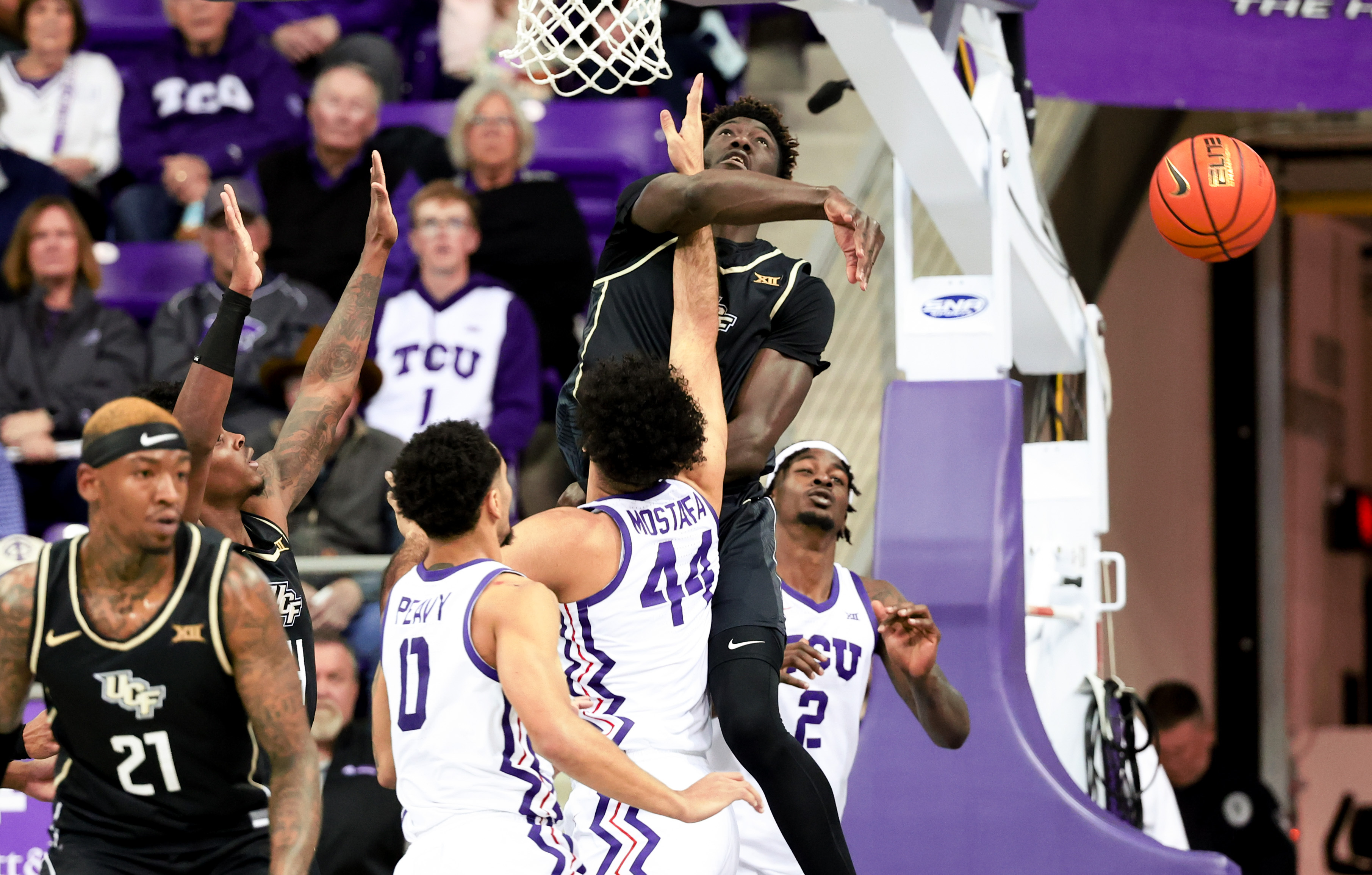 Darius Johnson (33 points) leads UCF past TCU | Reuters