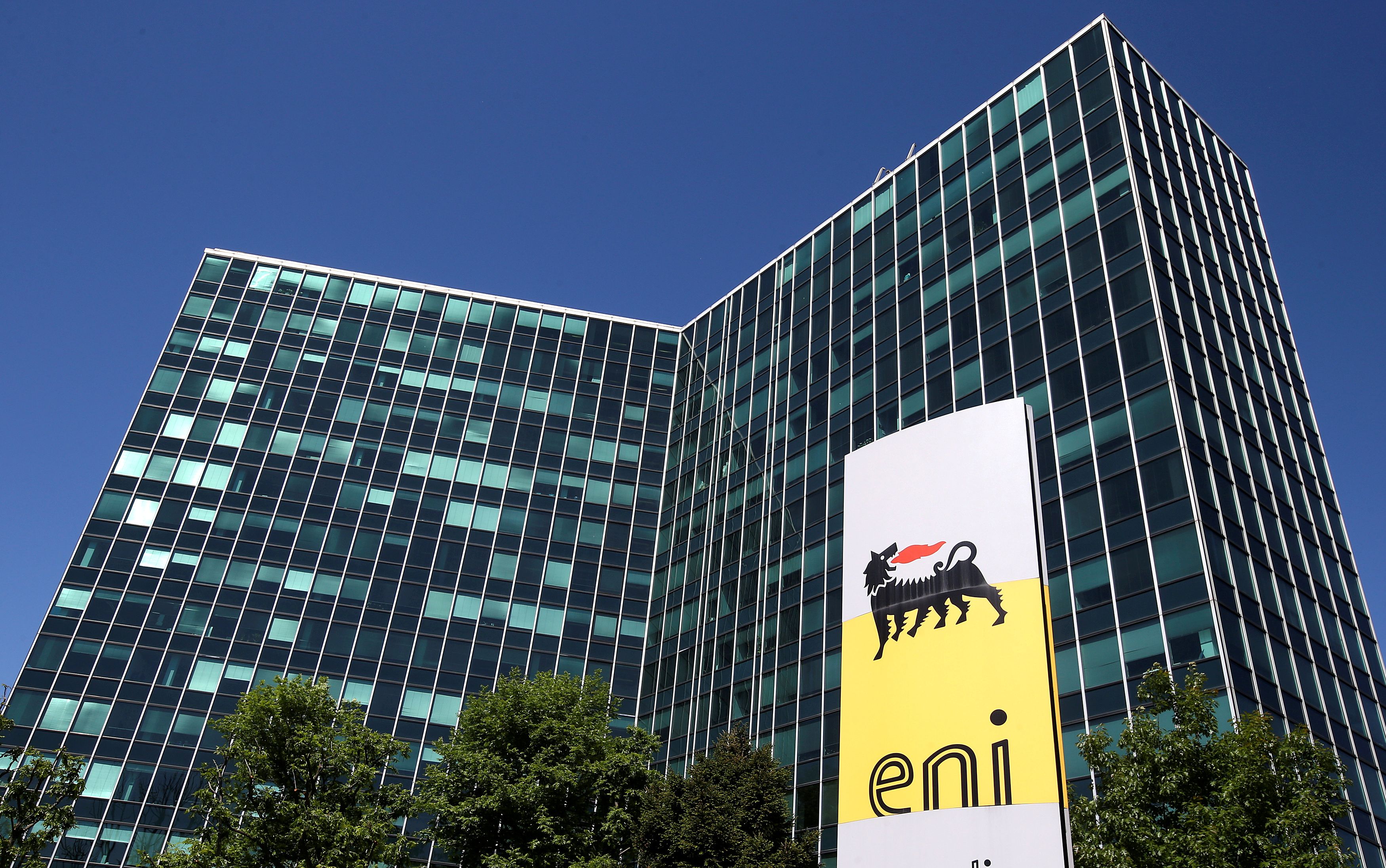 Italy prosecutors ask for JPMorgan documents to be admitted in Eni ...