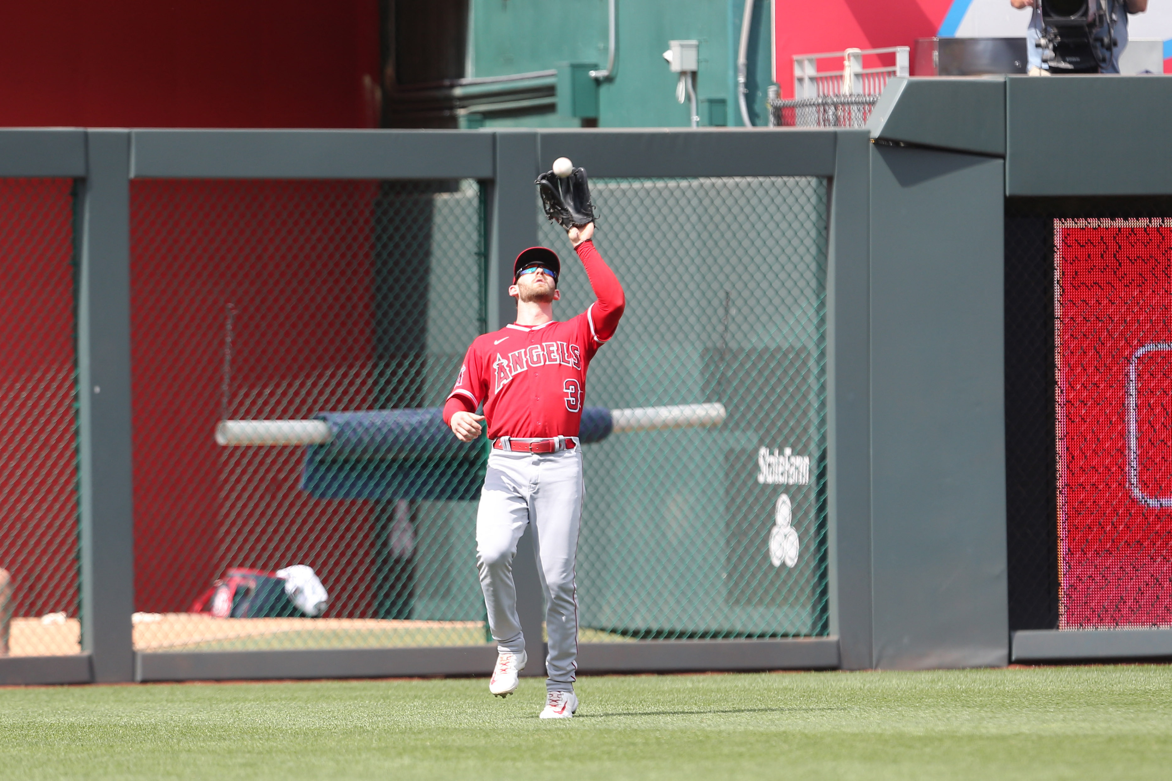 Royals rally past Angels, walk off on Samad Taylor’s first hit | Reuters