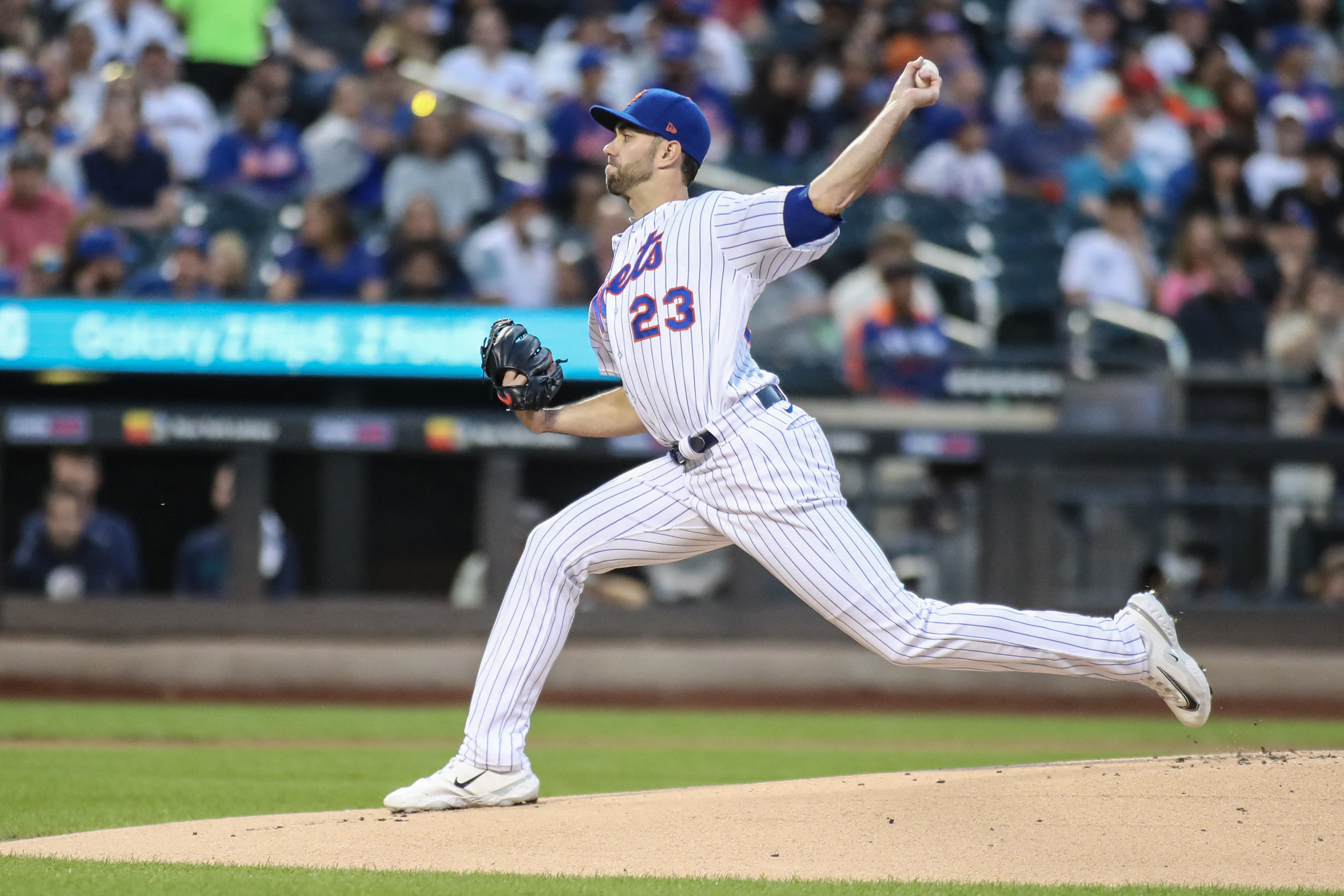 Mariners score last, win seesaw game with Mets | Reuters