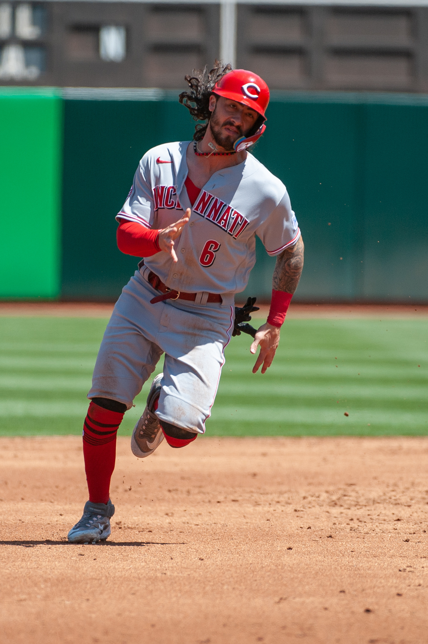 Jake Fraley's fortunate break lifts Reds over Athletics | Reuters