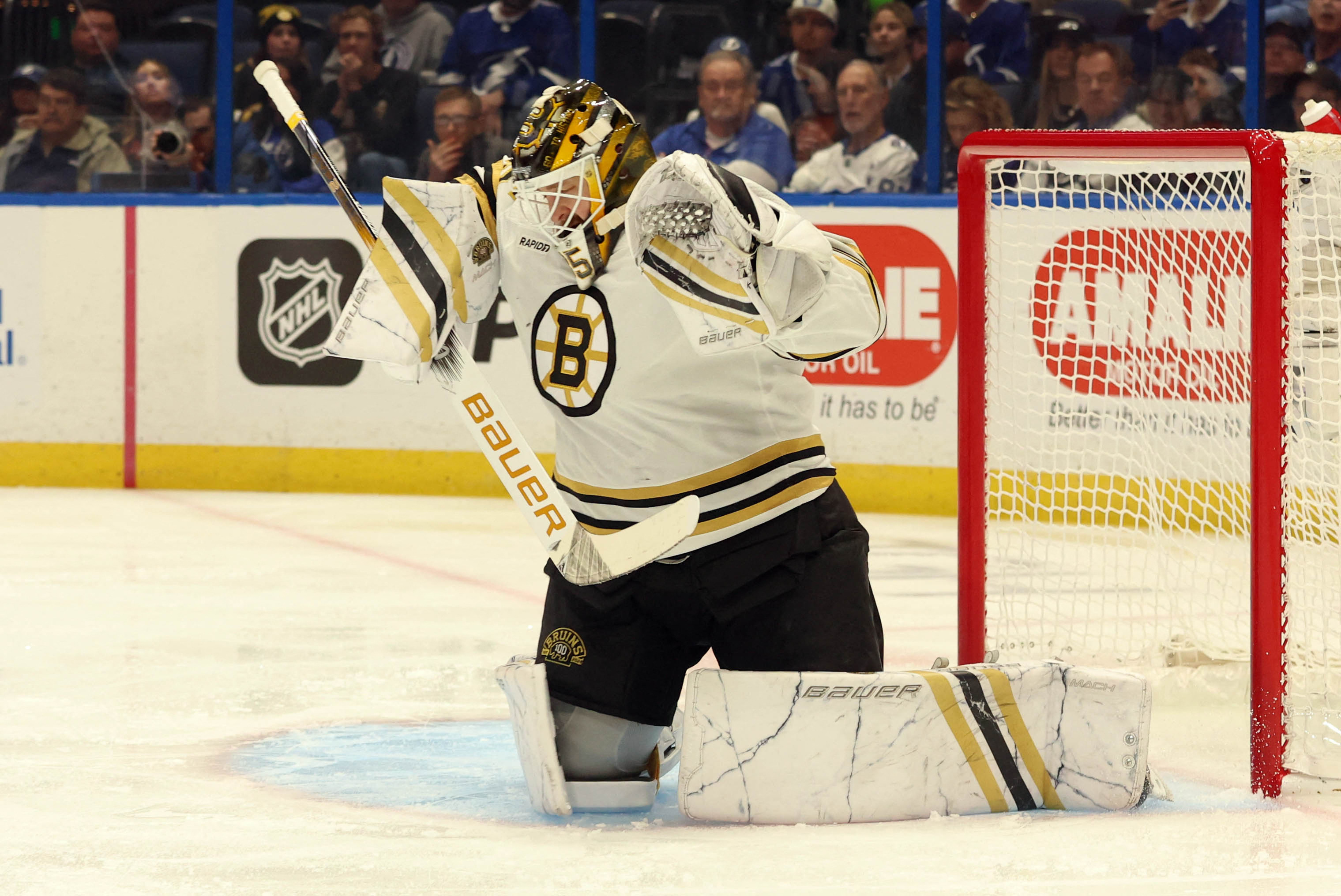 Brayden Point comes through again as Lightning top Bruins | Reuters