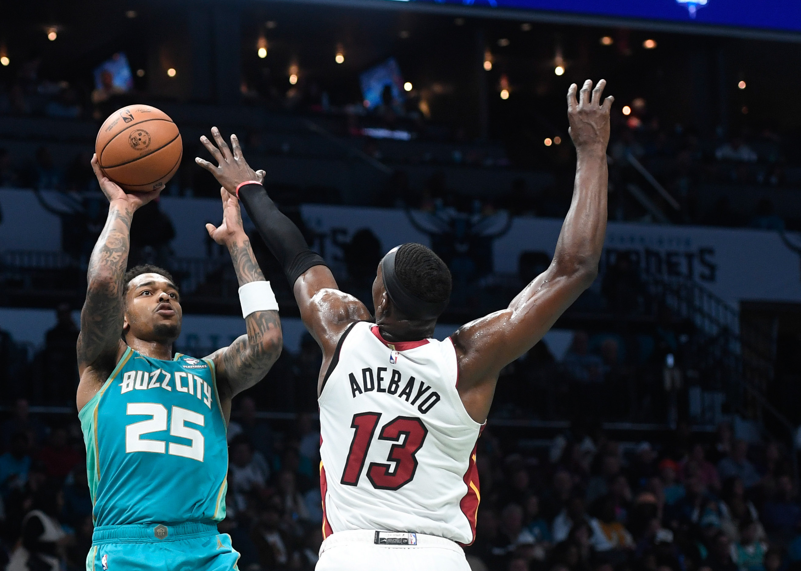 Heat hold off Hornets thanks to Jimmy Butler | Reuters