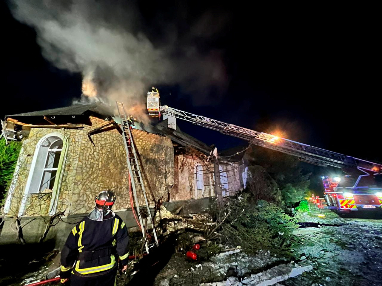 Explosions, drone debris hit Kyiv, mayor, officials say | Reuters