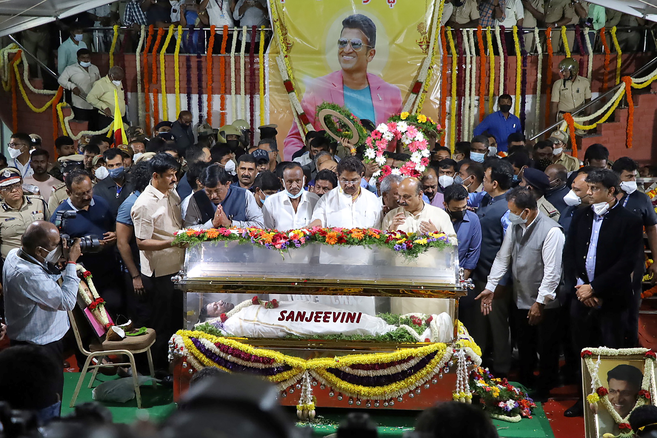 India's tech capital on alert after death of actor | Reuters