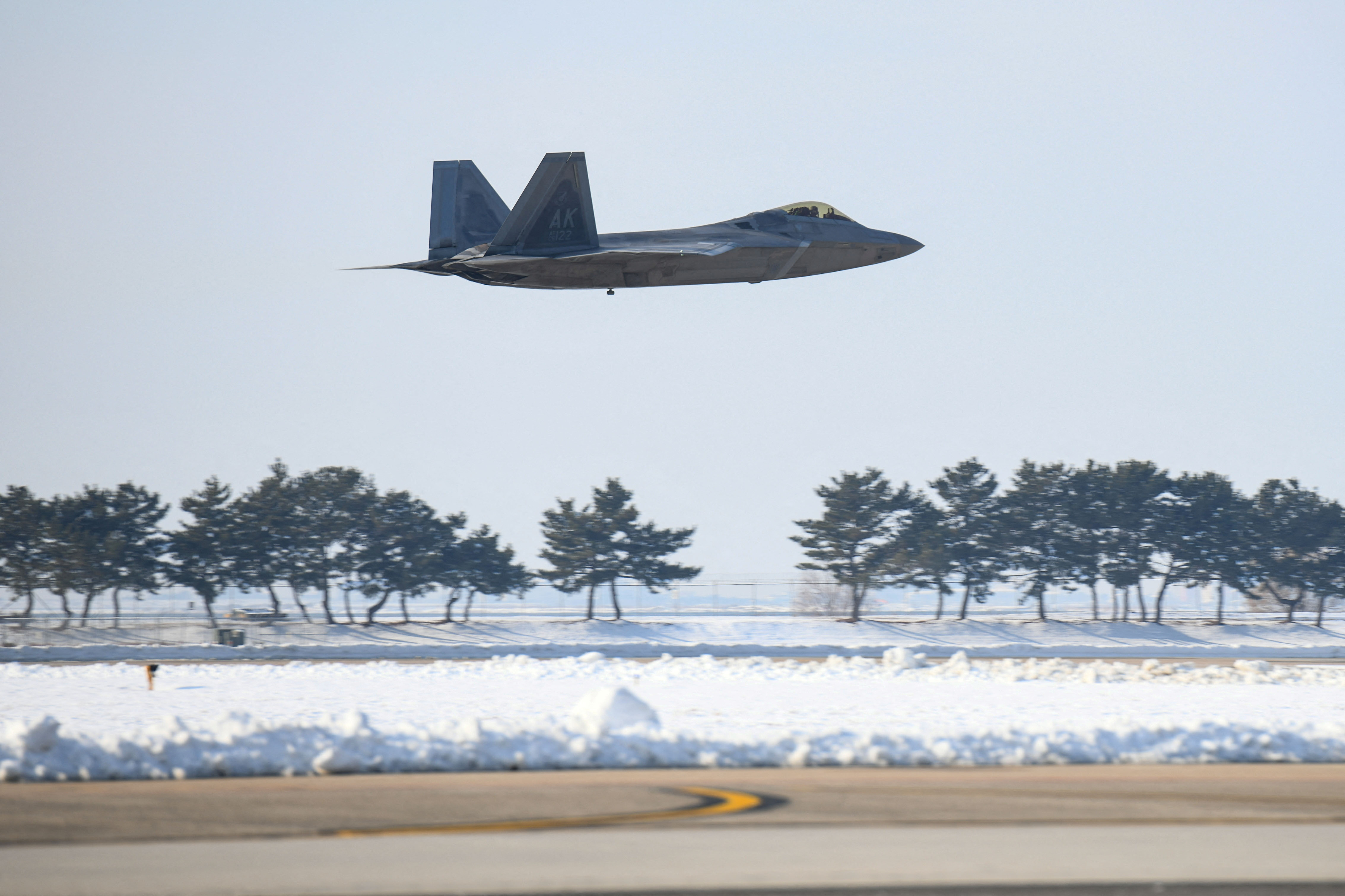 U.S. sends B-52 bombers, F-22 fighters for joint drills with South ...