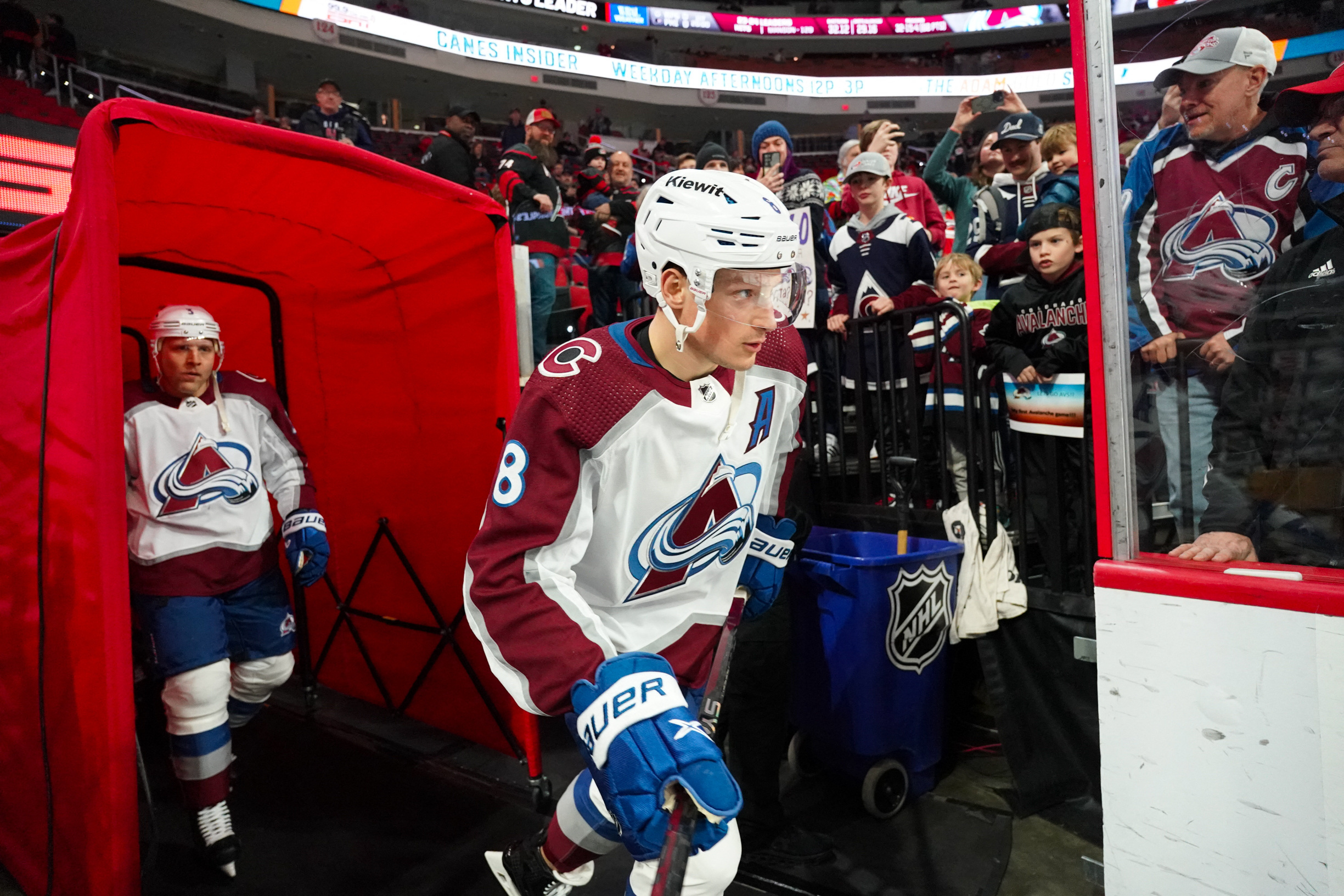 Quick hat trick for Martin Necas sends Hurricanes past Avalanche | Reuters