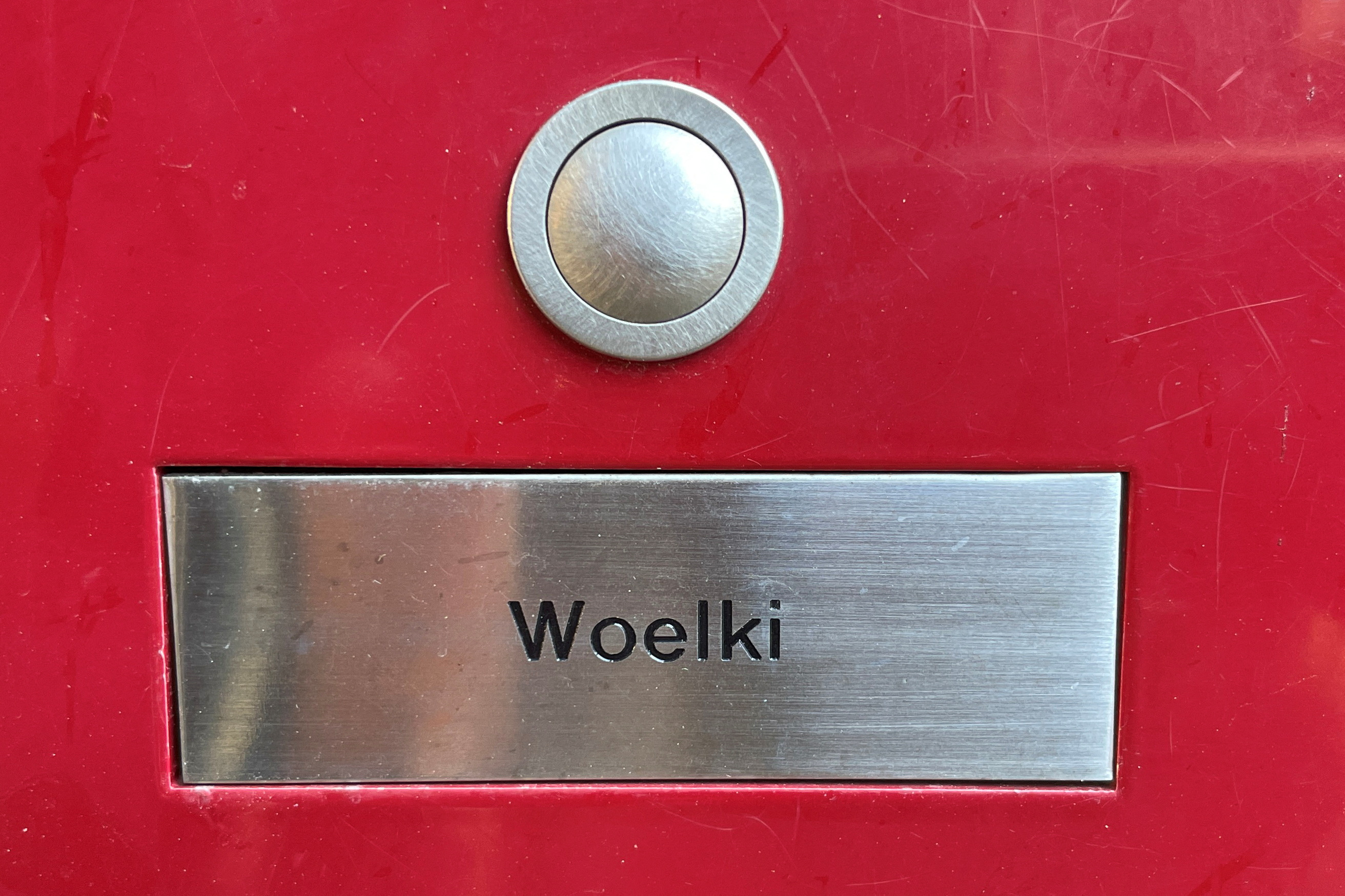 Police search Cologne archdiocese in abuse perjury investigation | Reuters