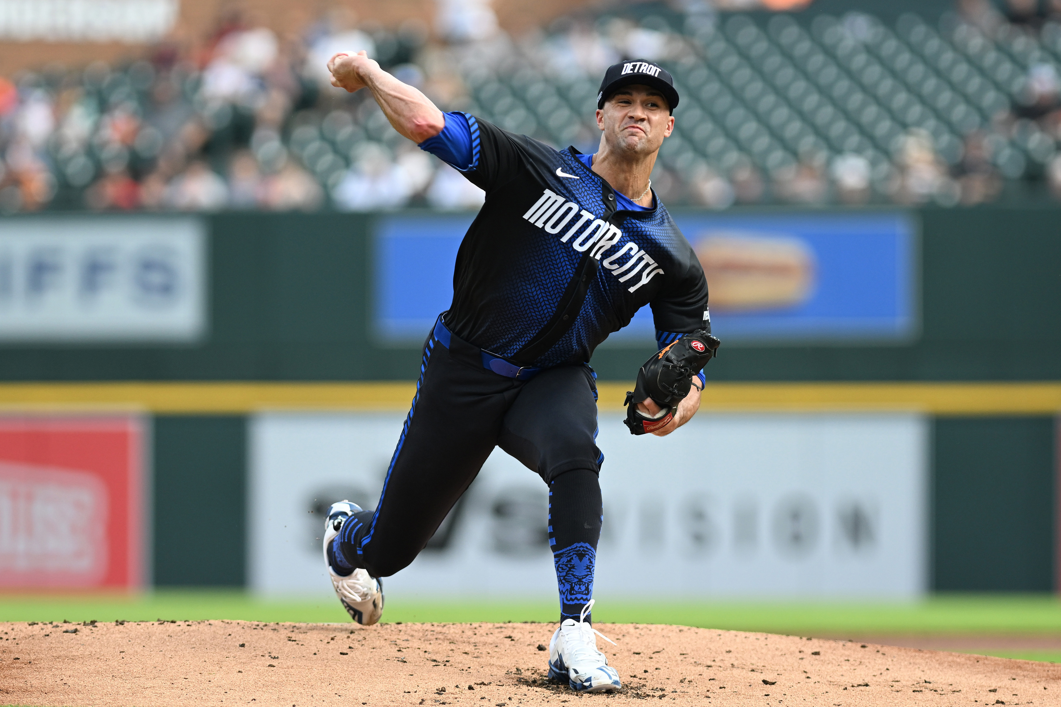 Drew Thorpe earns first career win, White Sox down Tigers | Reuters
