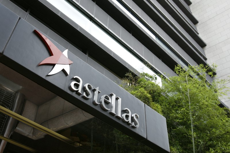 FDA approves Astellas' gastric cancer therapy | Reuters