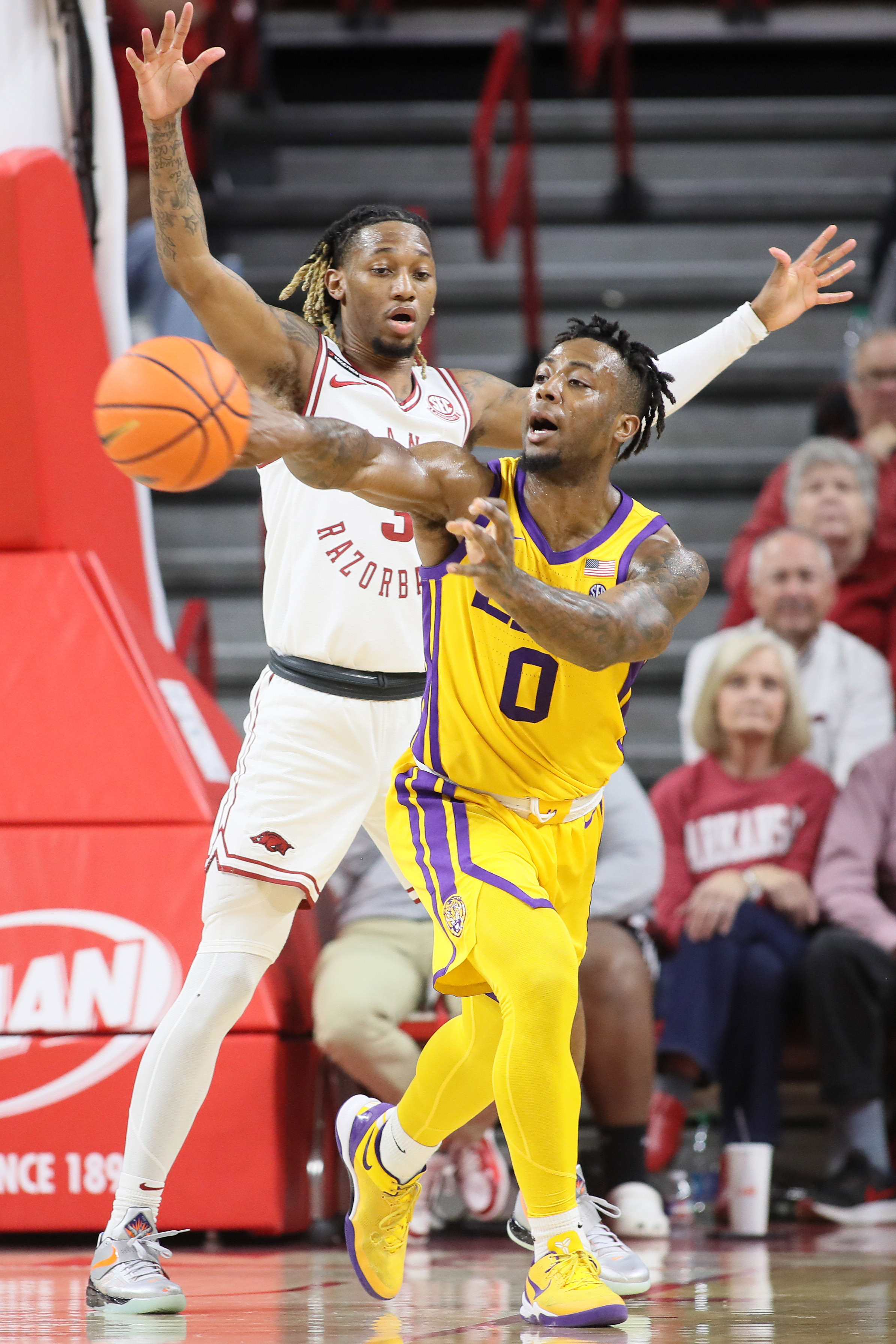 Khalif Battle, Arkansas prove to be too much to handle for LSU | Reuters