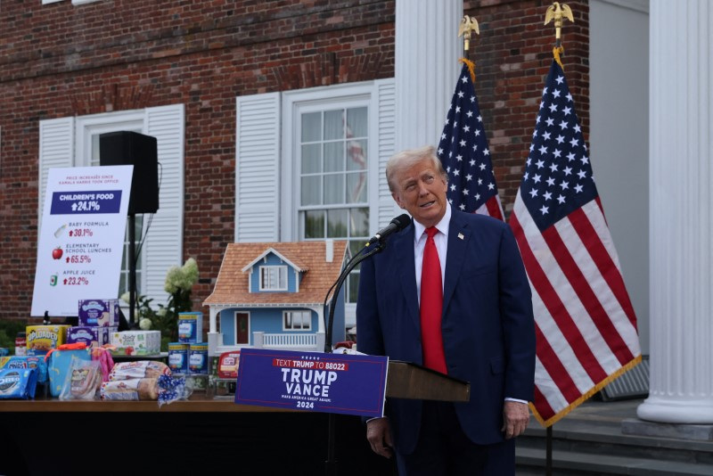 Trump tackles Harris' economic record at rambling press conference ...