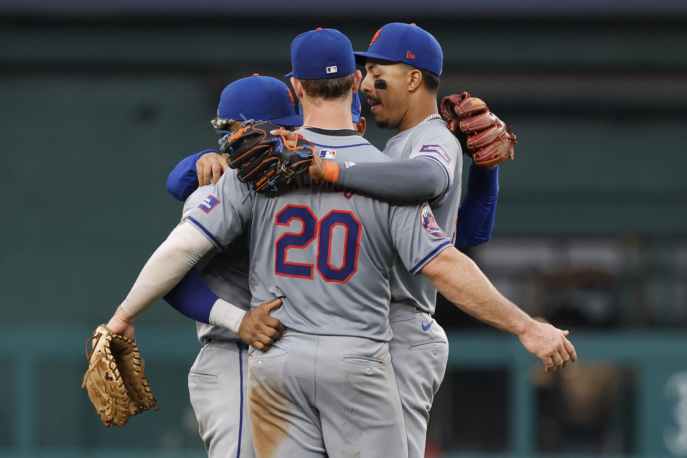 Luis Torrens goes deep twice as Mets rout Nationals | Reuters