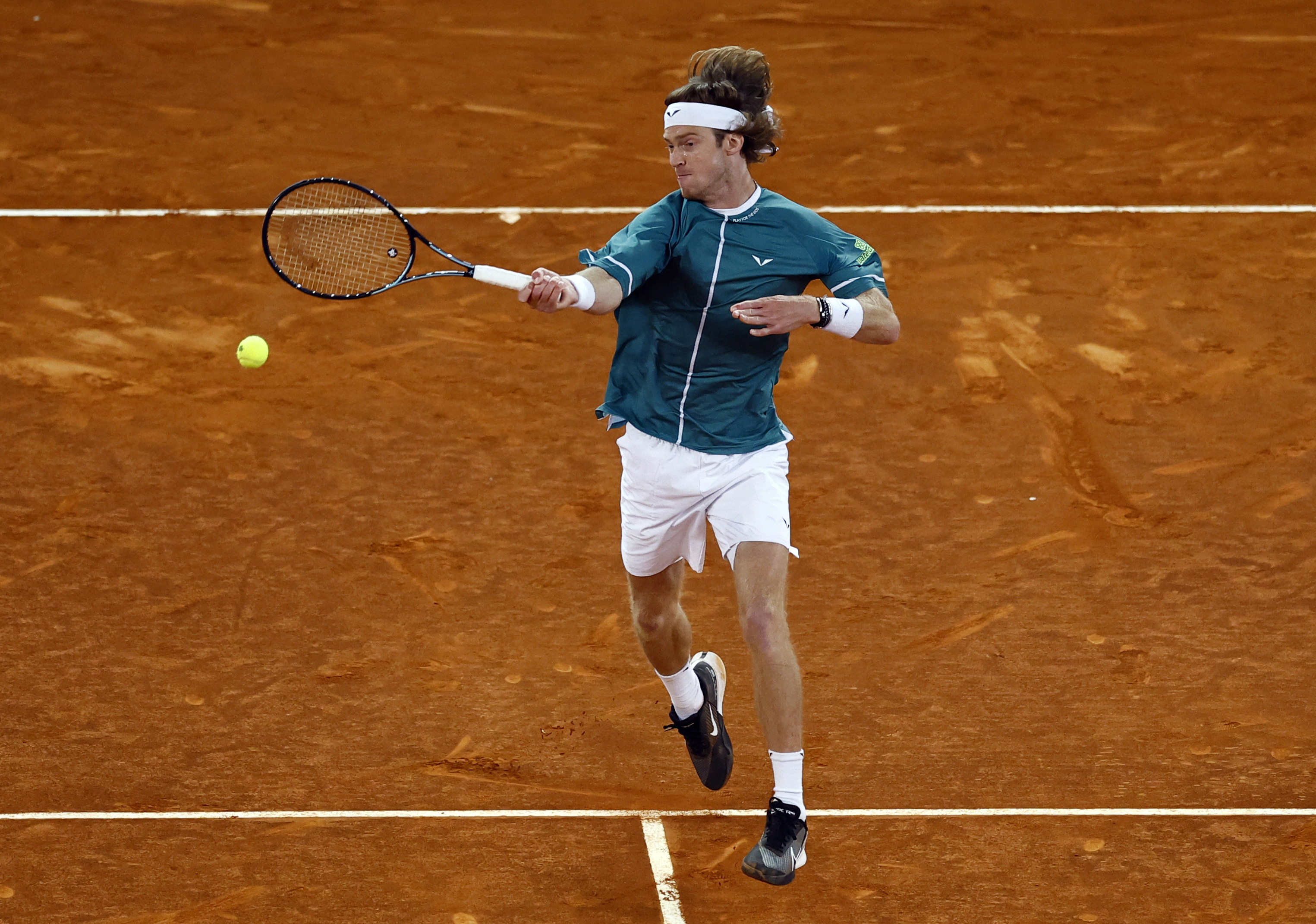 Flawless Rublev knocks out champion Alcaraz to move into Madrid semis ...