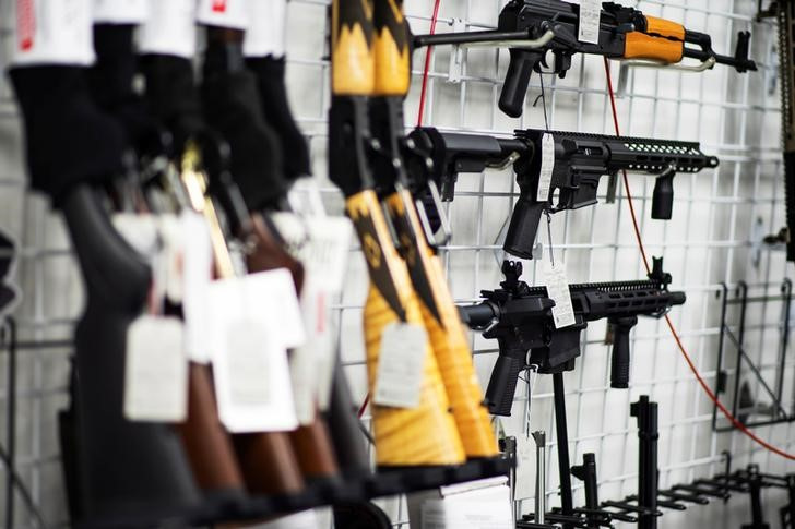 Gun rights groups lose bid to block Delaware assault weapons ban | Reuters