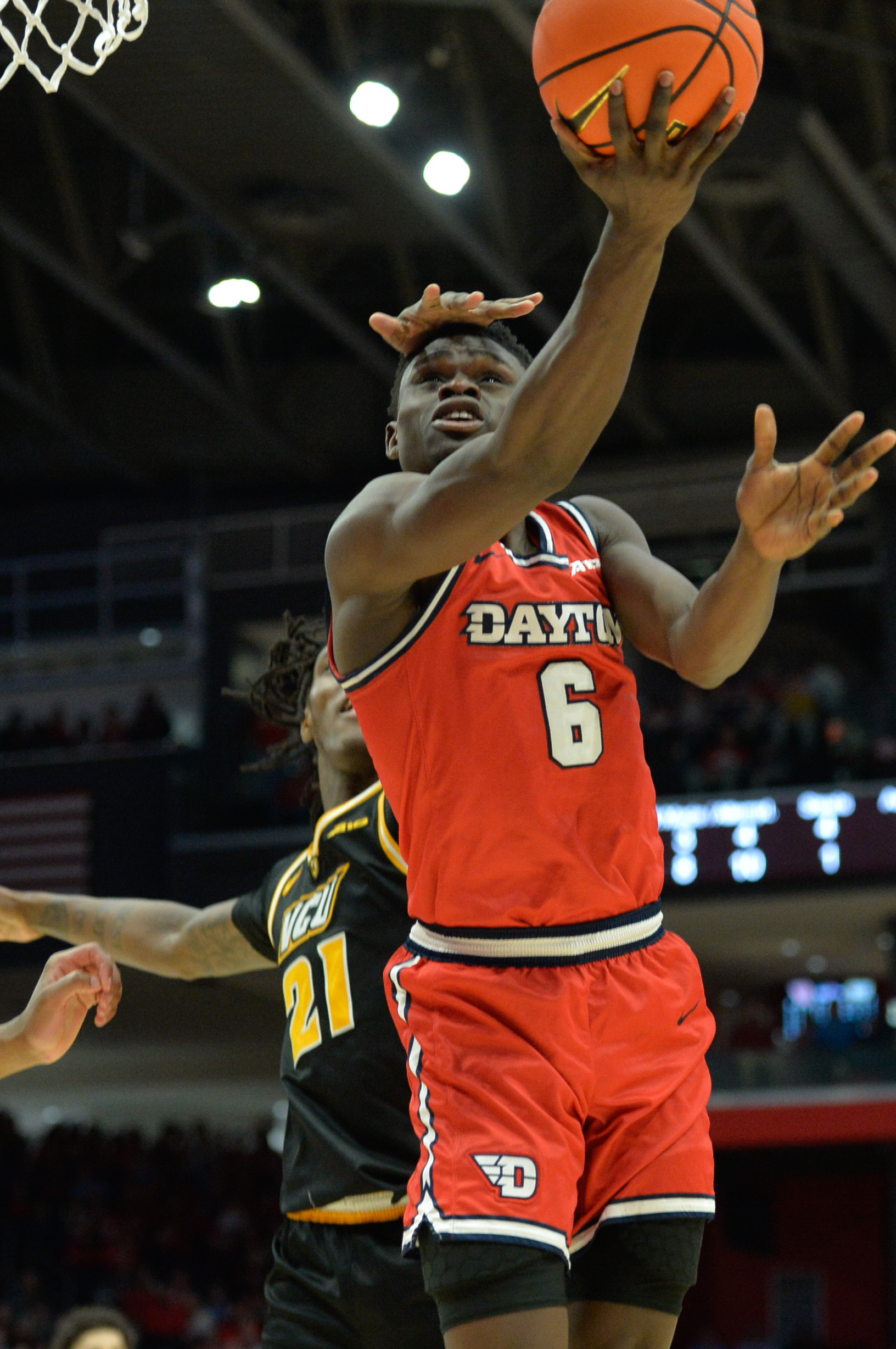 Kobe Elvis comes up big in OT as No. 25 Dayton edges VCU | Reuters
