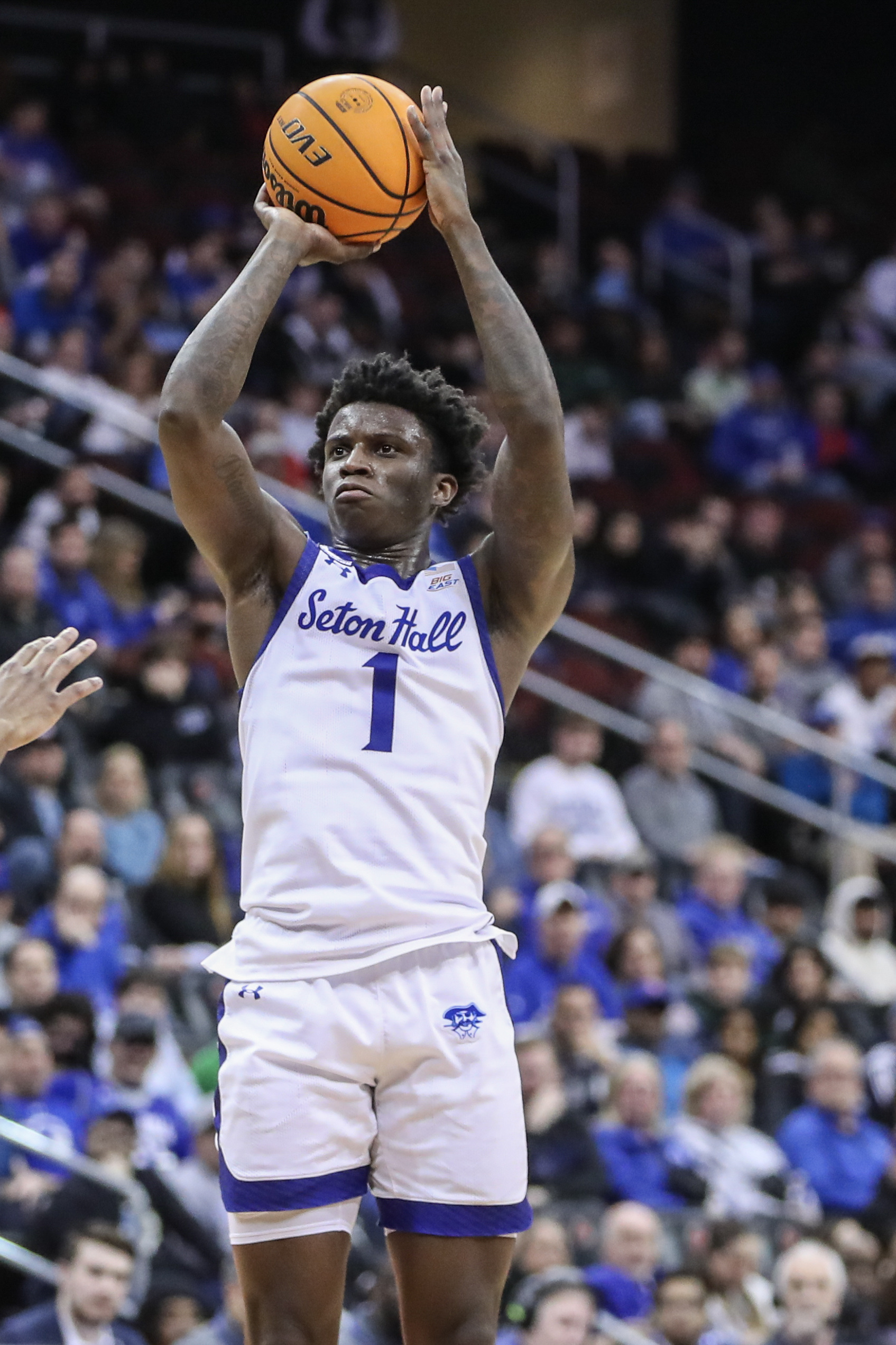 Dre Davis' career night lifts Seton Hall past DePaul | Reuters