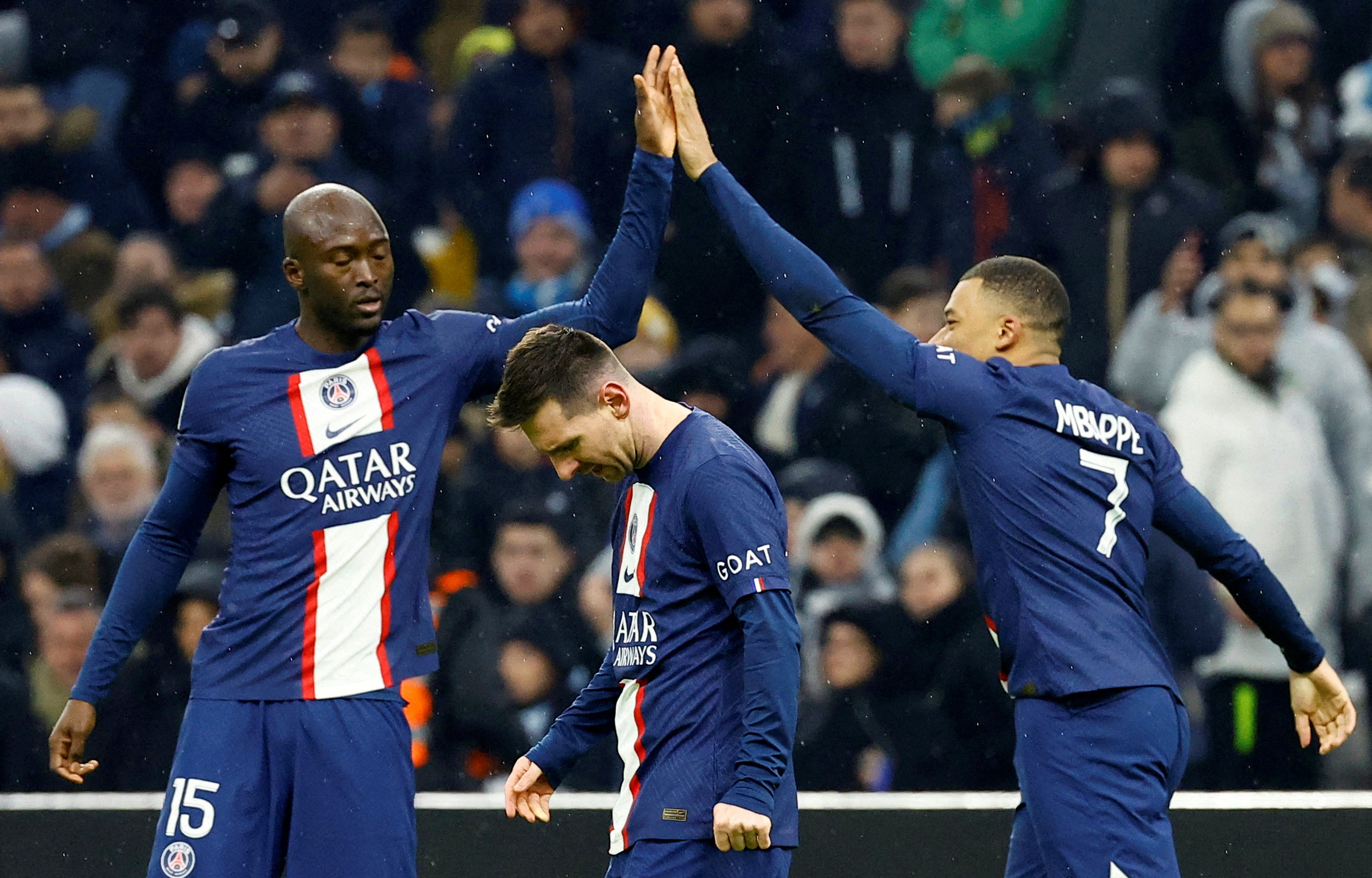 PSG romp to 3-0 win over Marseille thanks to Mbappe-Messi double act ...