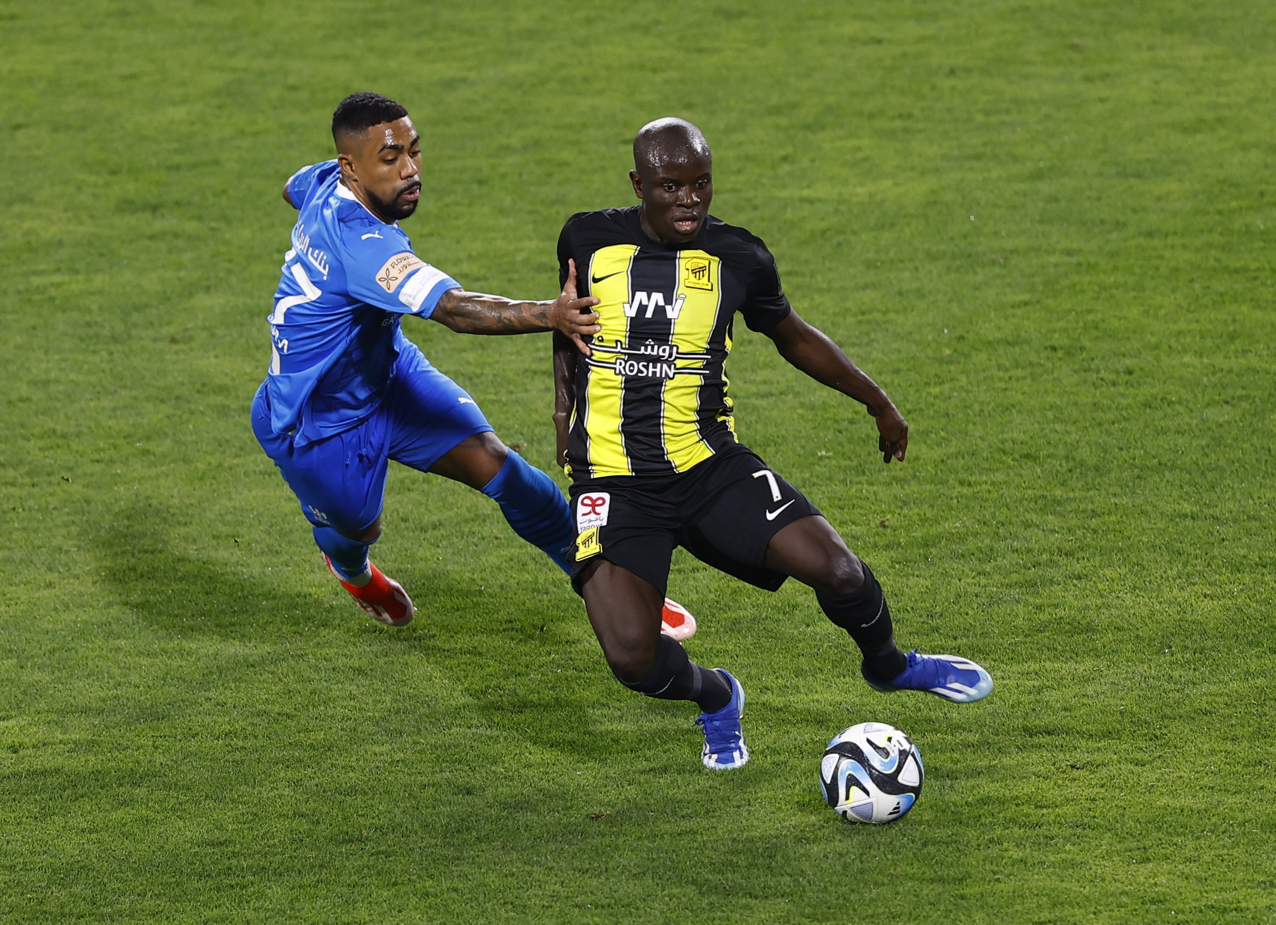 Al-Hilal crush Al-Ittihad to lift Saudi Super Cup | Reuters