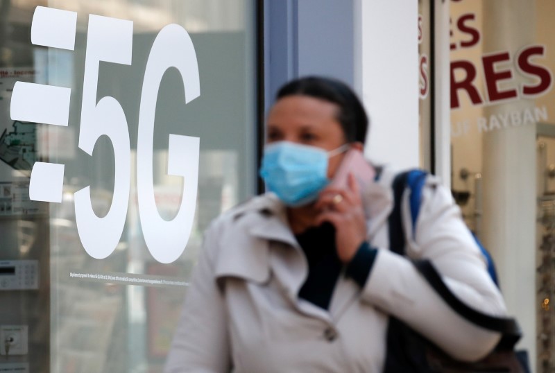 Ericsson sees global 5G subscriptions hitting 580 mln this year | Reuters