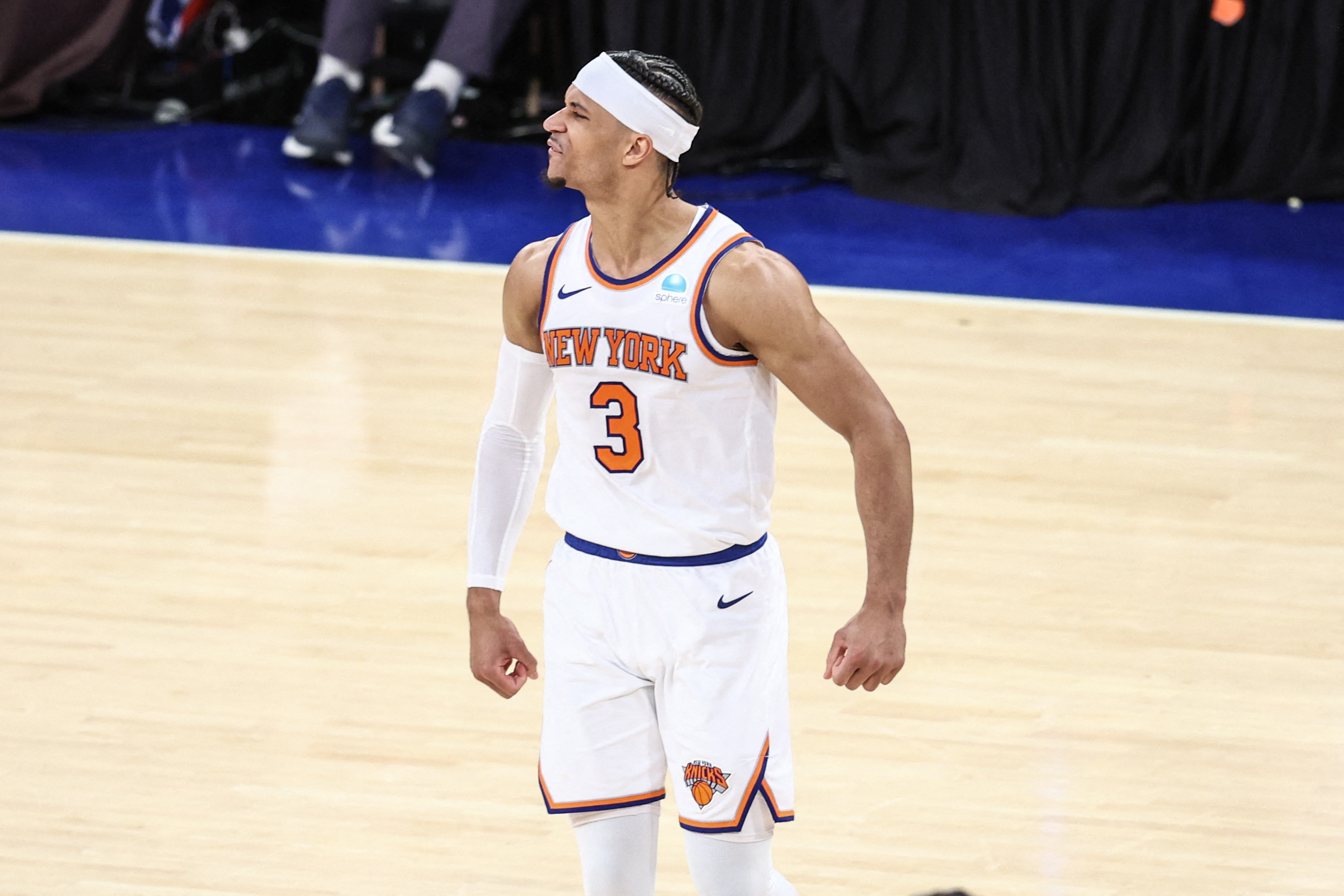 Knicks squander lead but hang on for Game 1 win over Sixers | Reuters