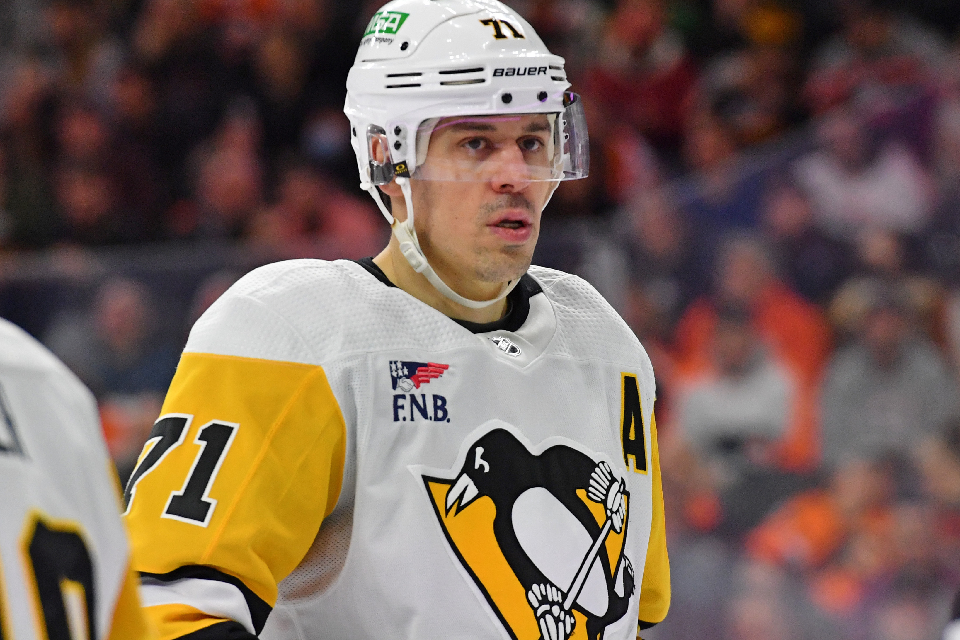 Evgeni Malkin fuels Penguins past Flyers | Reuters