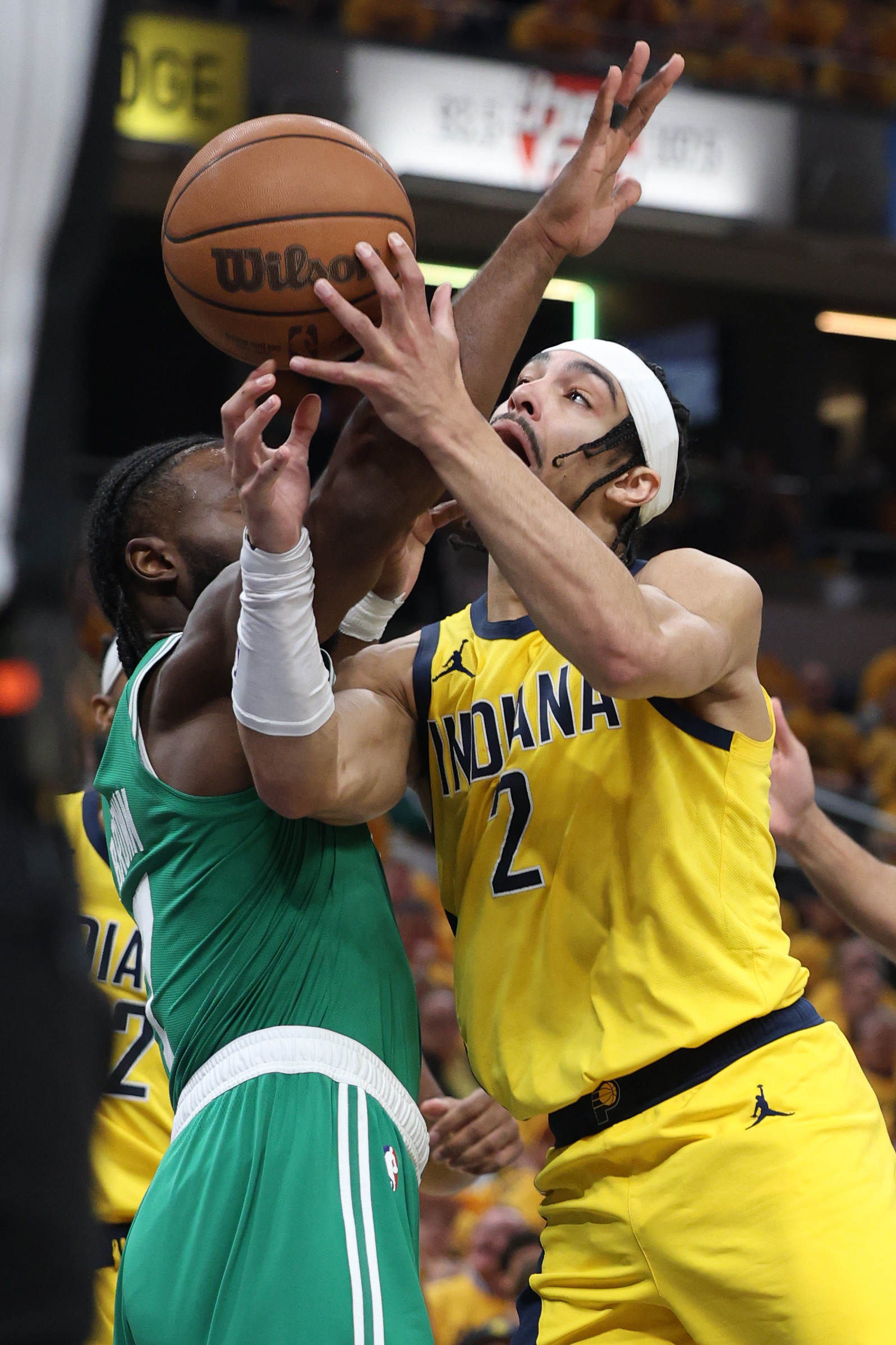 Celtics surge late vs. Pacers, take 3-0 lead in East finals | Reuters