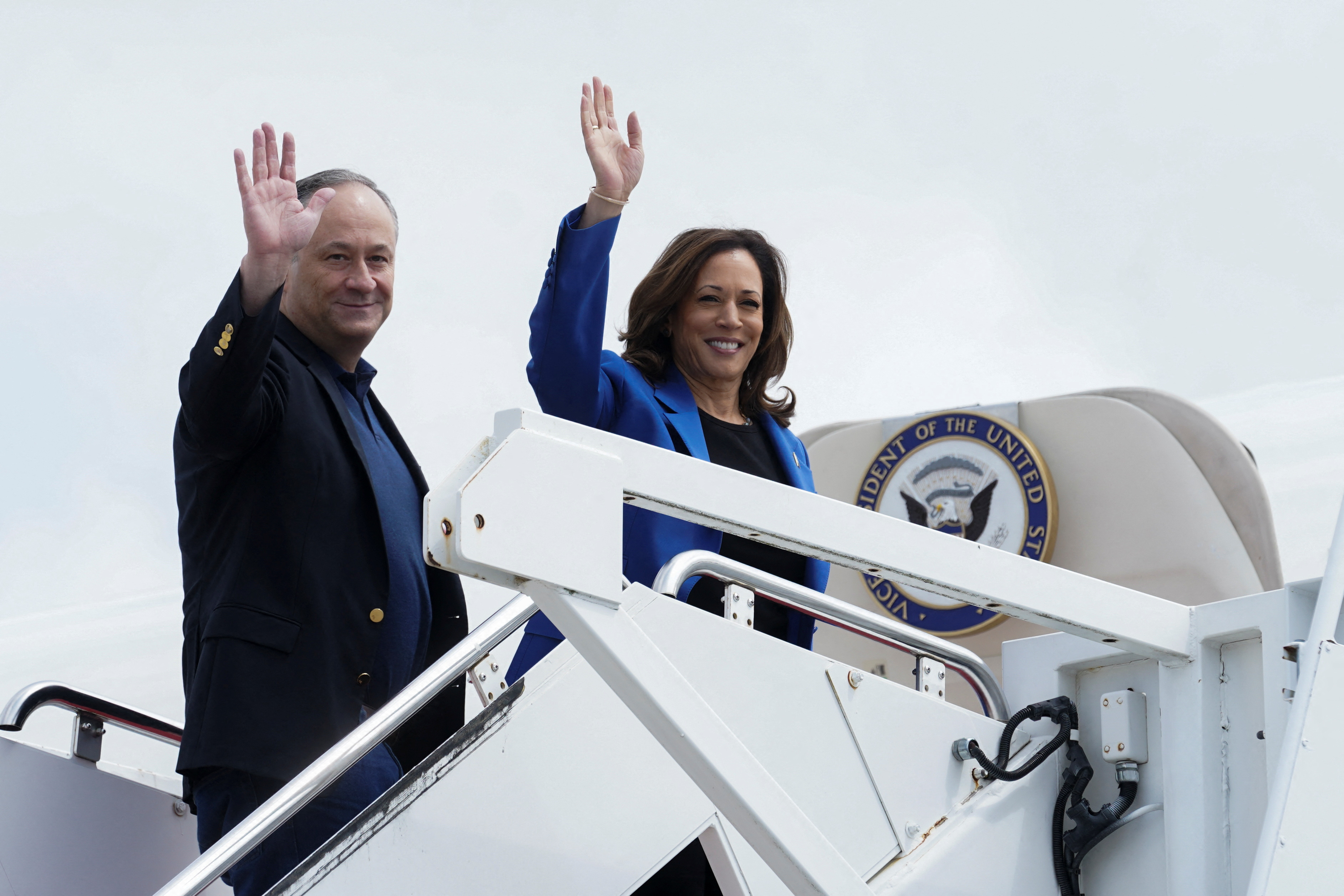 Harris implies Trump a 'coward' during Pennsylvania campaign appearance ...