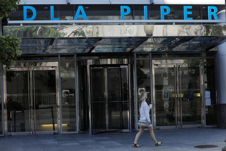 Law firm DLA Piper again faces $180 million malpractice lawsuit | Reuters