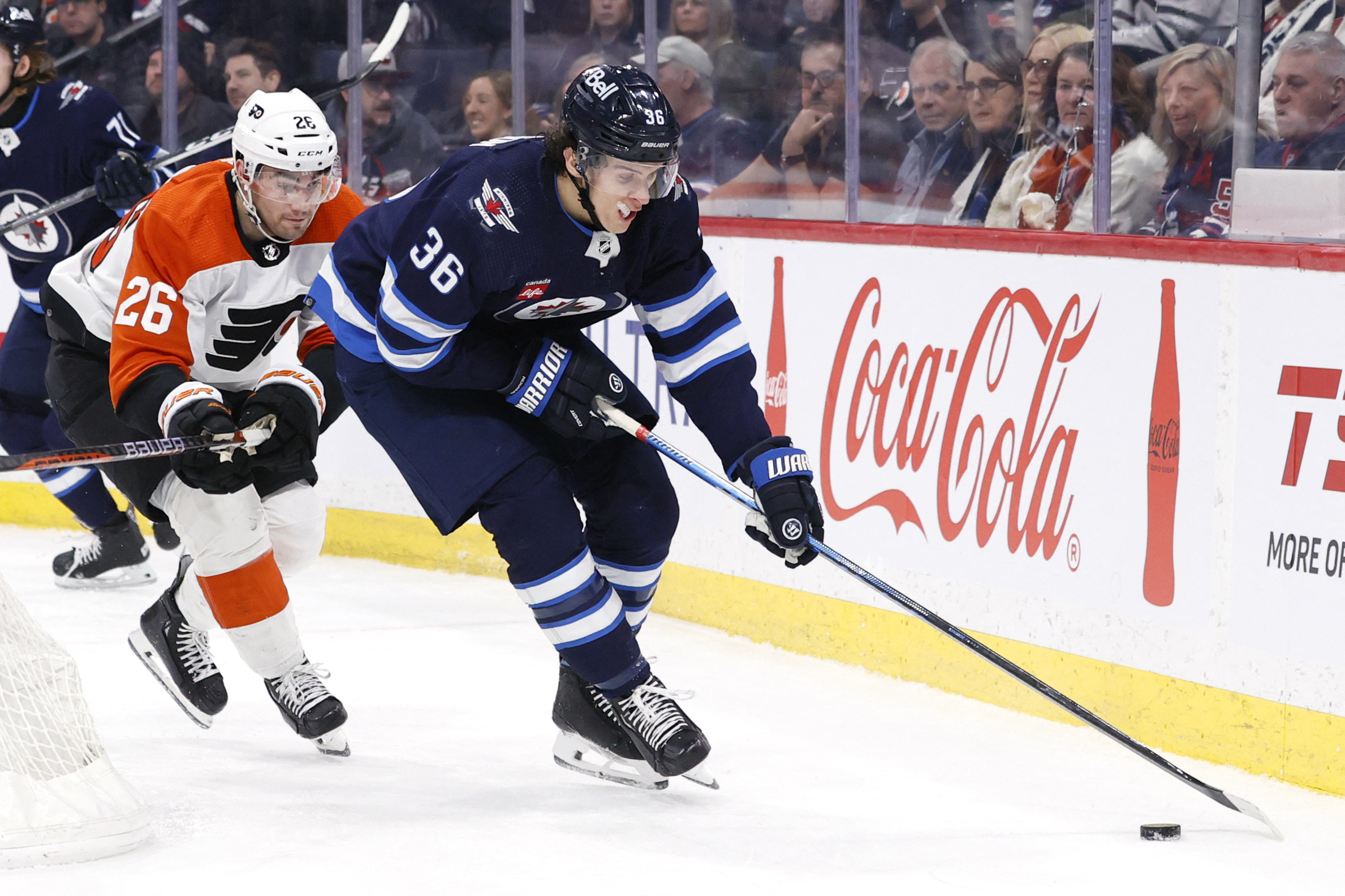 Flyers end Jets' franchise-record 8-game win streak | Reuters