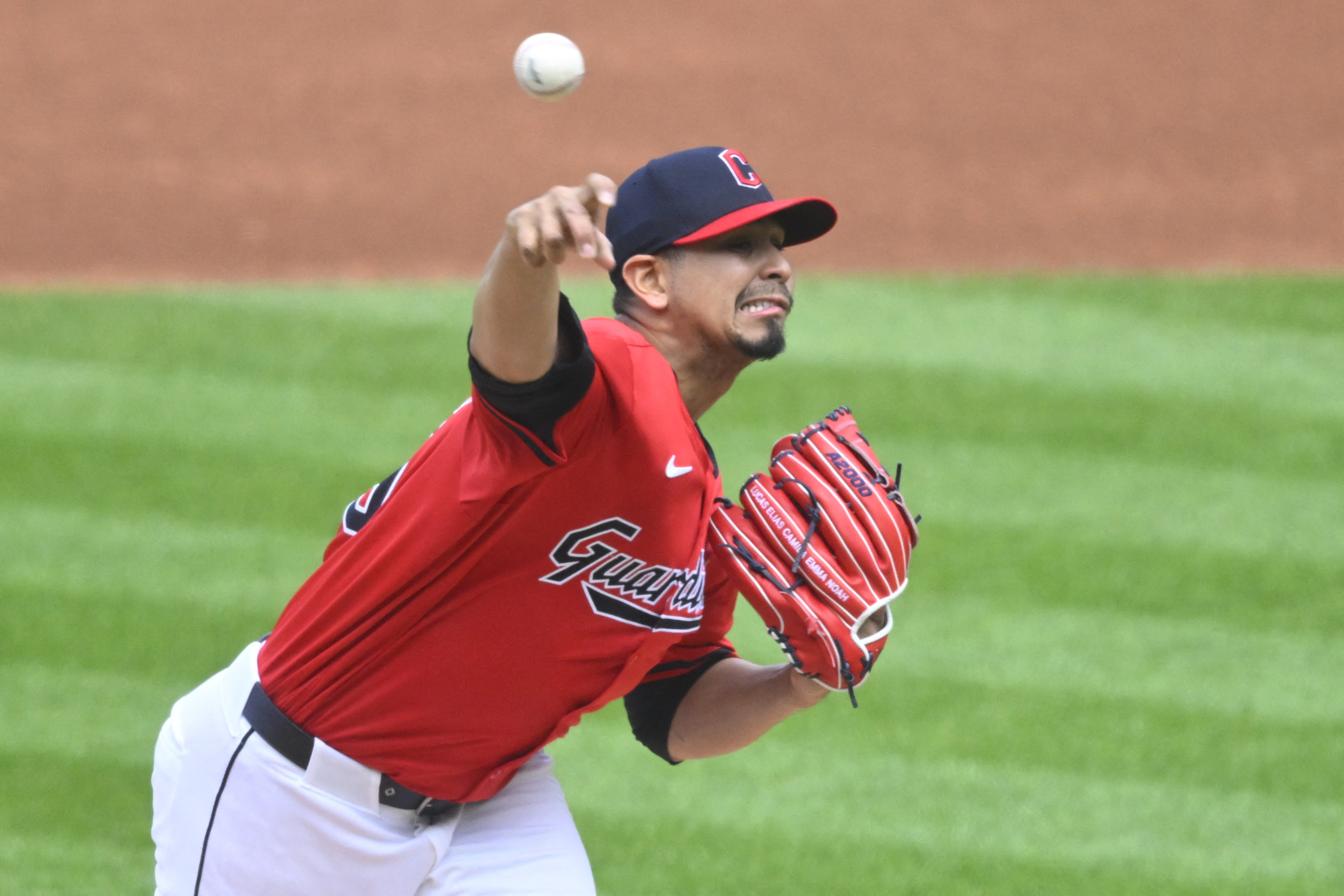 Jose Ramirez ends slump at perfect time, helps Guardians top Angels ...