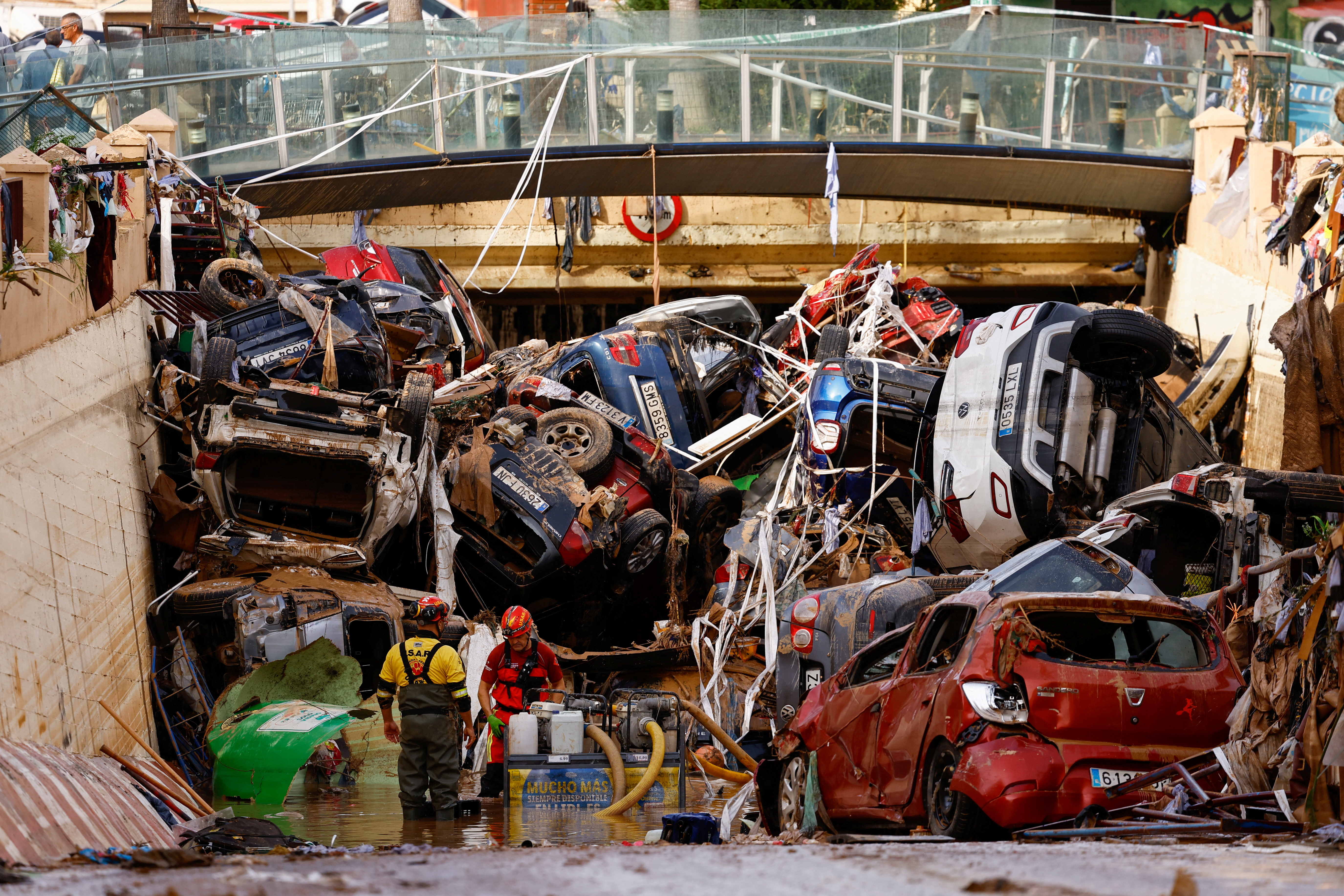 In pictures: Rescue teams struggle after catastrophic floods in Spain ...