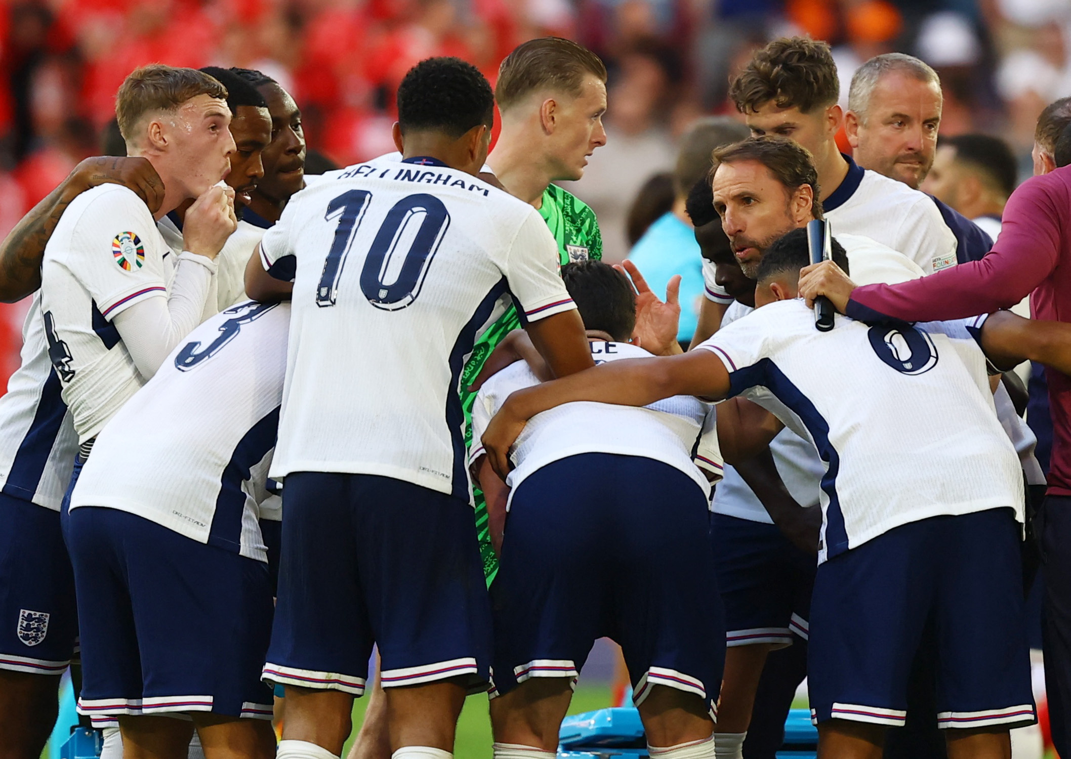 England players love Southgate, Shaw says | Reuters