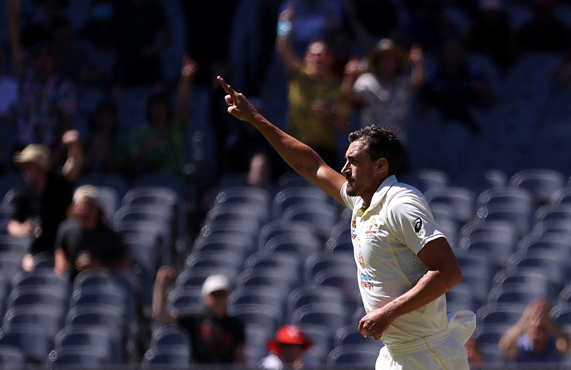 Australia's Starc still feels discomfort in finger but eyes return in ...