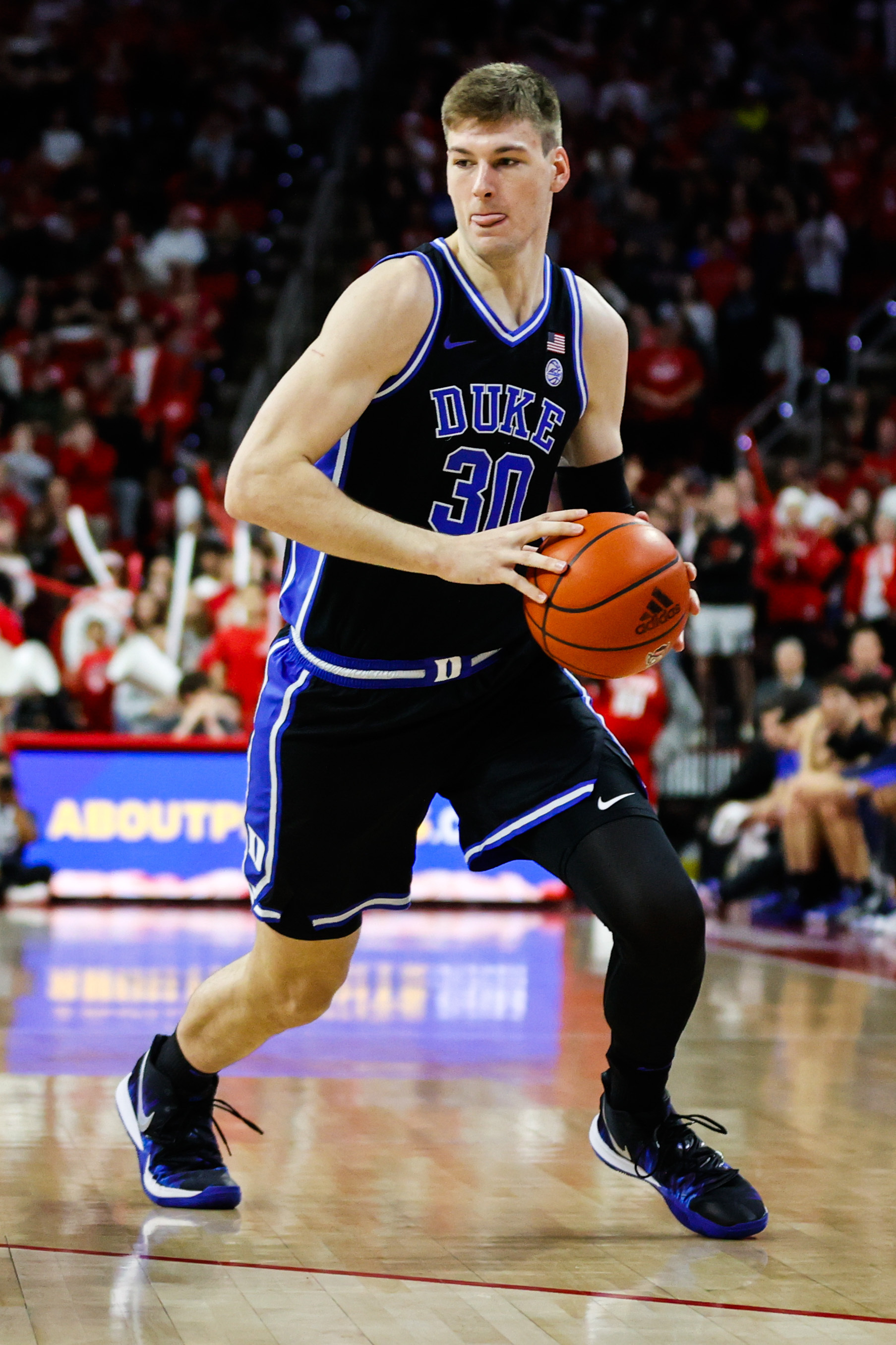 No. 9 Duke pulls away for victory over NC State | Reuters
