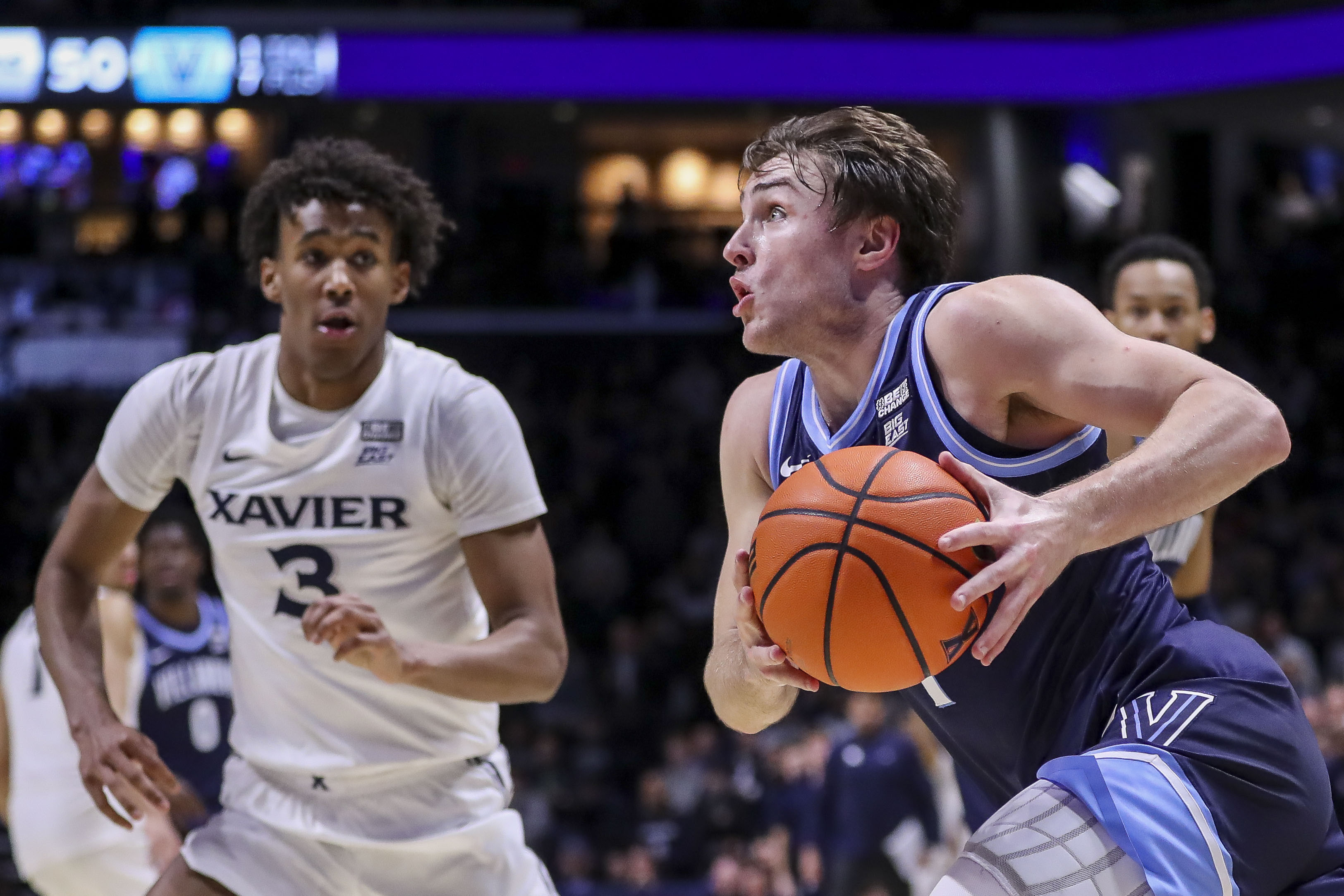 Xavier hangs on for tight win over Villanova | Reuters