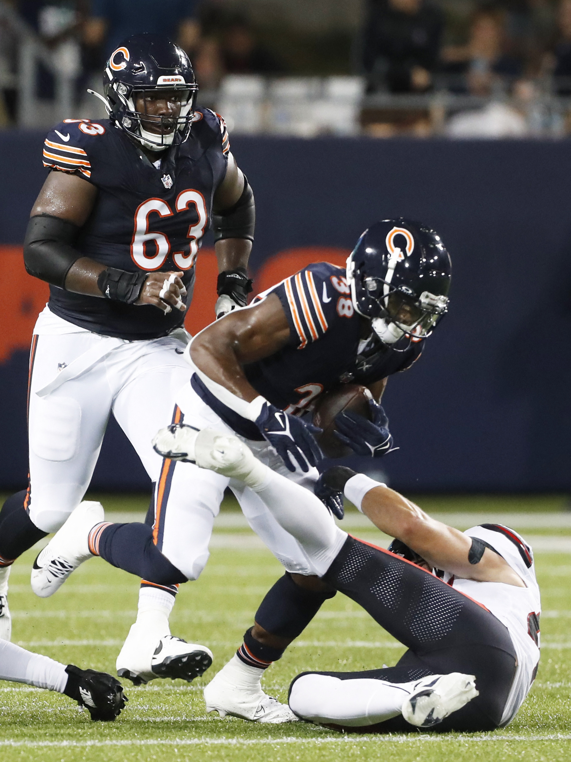 Bears beat Texans in shortened Hall of Fame Game | Reuters