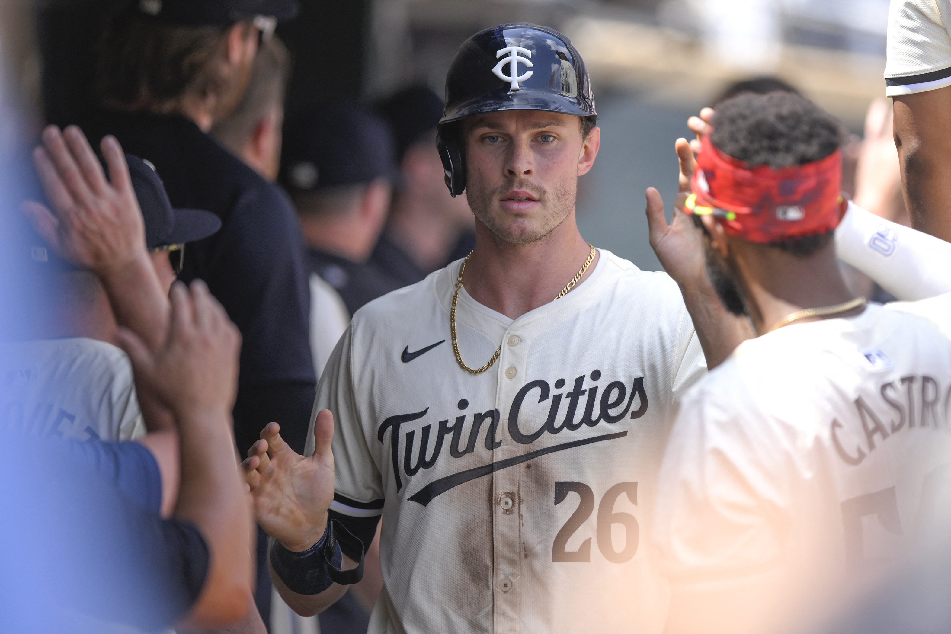 Max Kepler's winning hit allows Twins to silence Phillies | Reuters