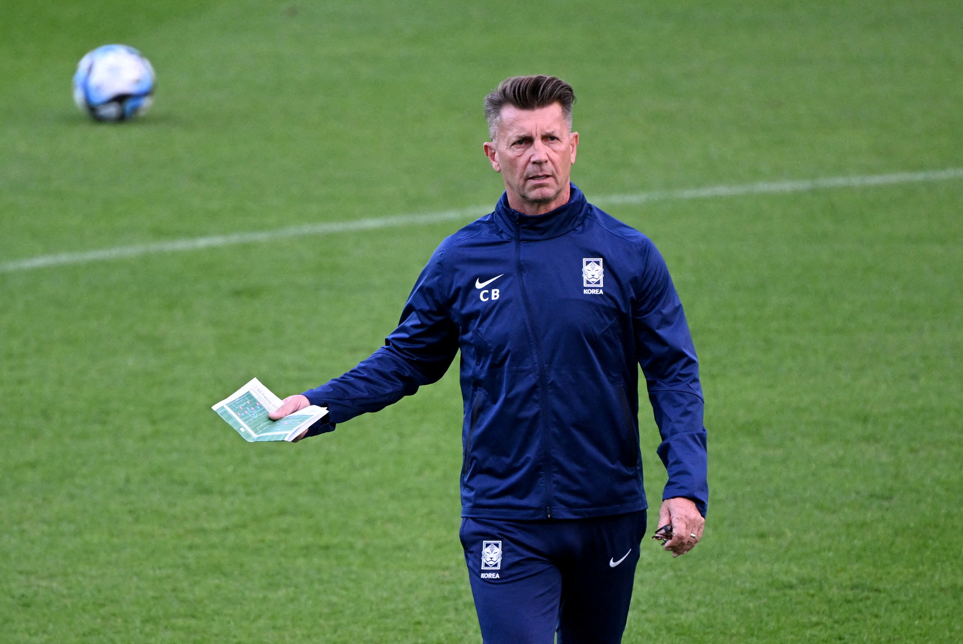 South Korea terminates women's coach Bell's contract | Reuters