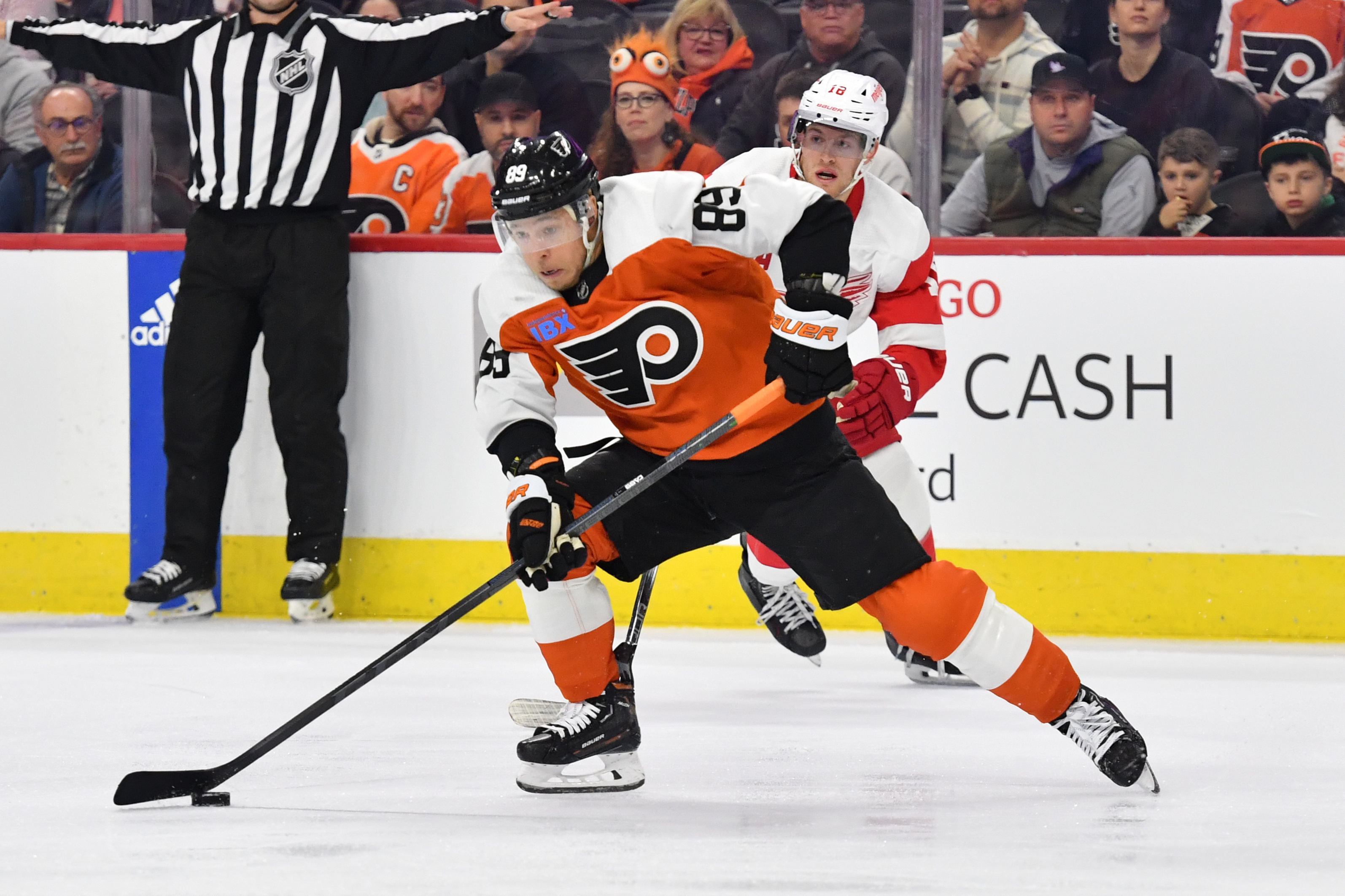 Evgeni Malkin fuels Penguins past Flyers | Reuters