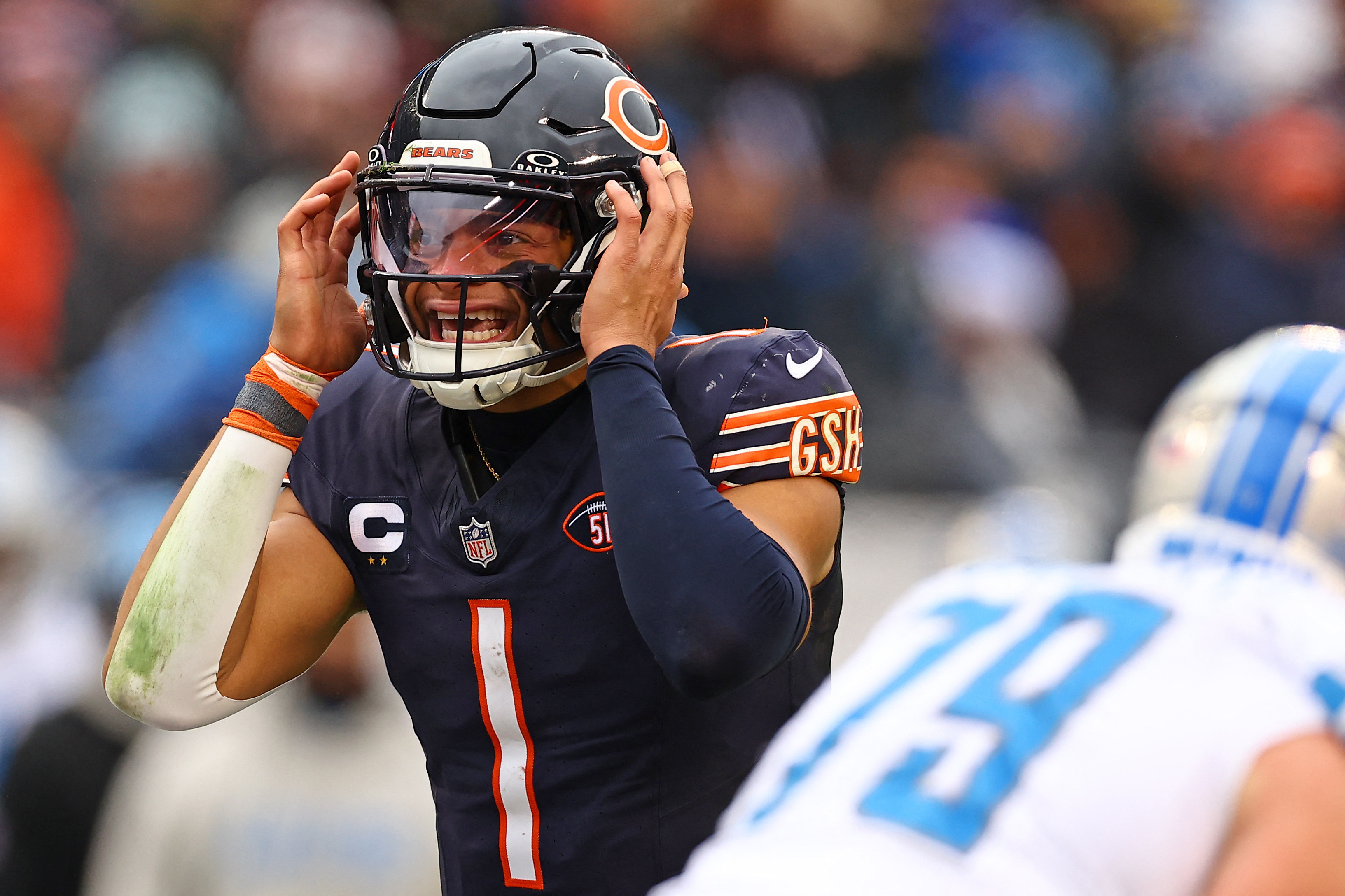 Justin Fields leads Bears to upset win over Lions | Reuters