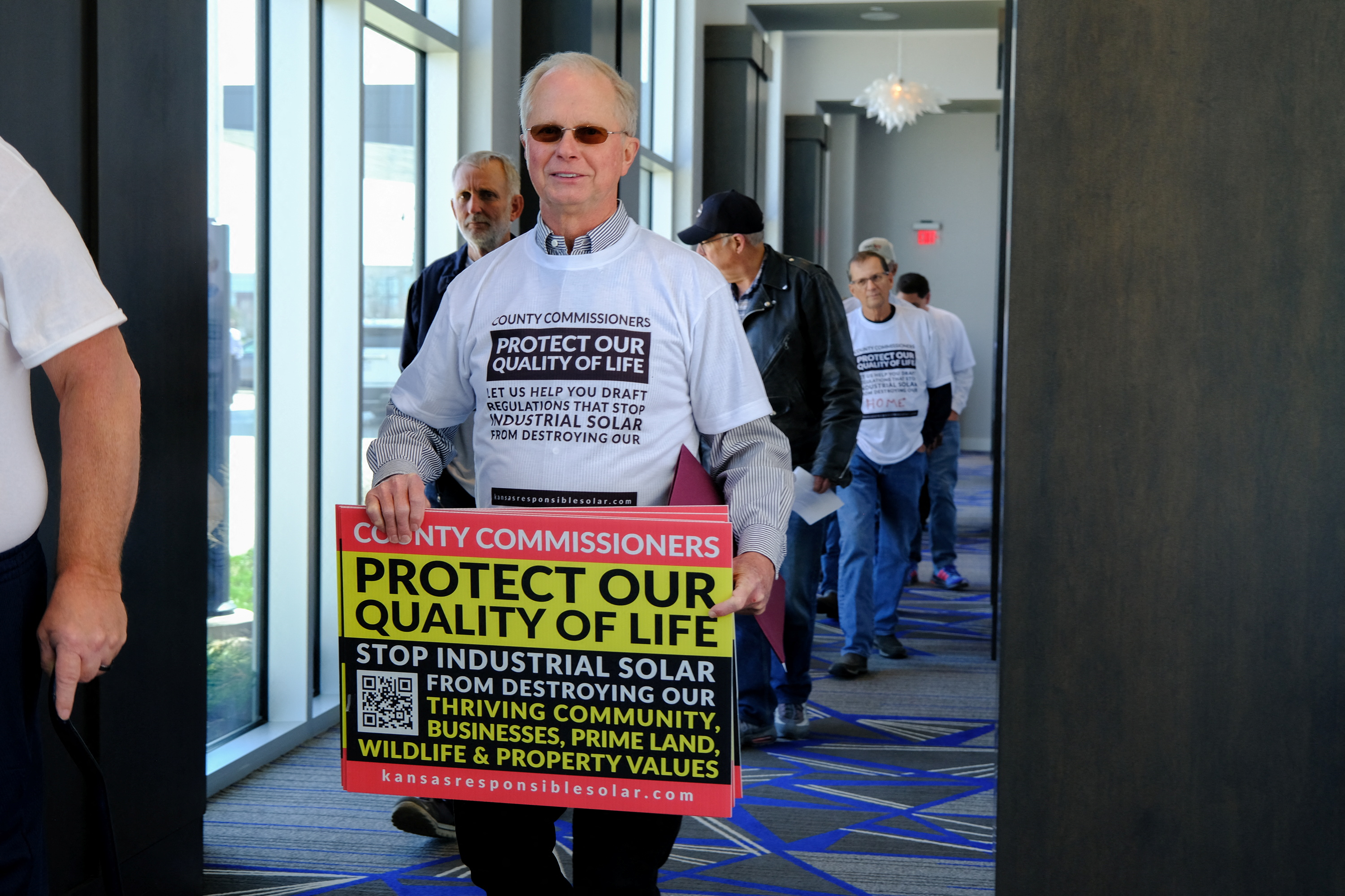 U.S. solar expansion stalled by rural land-use protests | Reuters