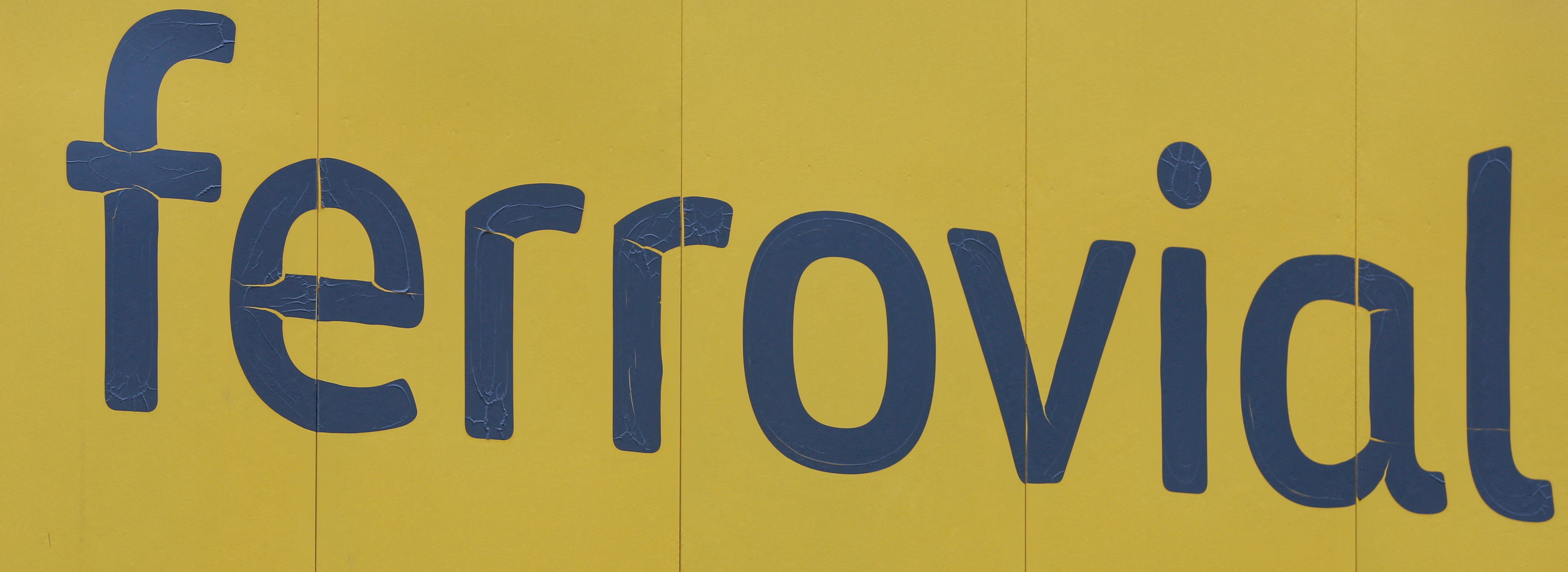 Spanish supervisor analyses possible US listing for Ferrovial | Reuters